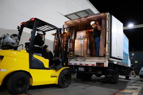 Cenares distribuye más de mil millones de unidades de medicamentos y ...