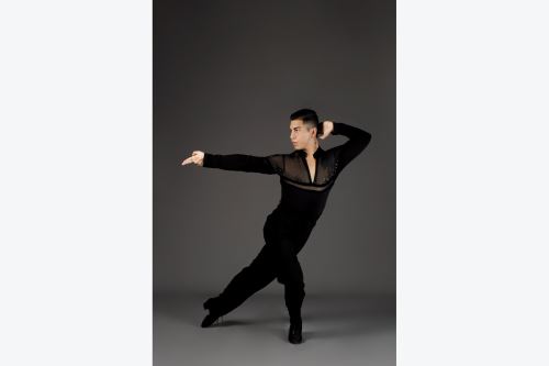 Conoce a Christopher Arica, el campeón peruano de ballroom que impulsa ...