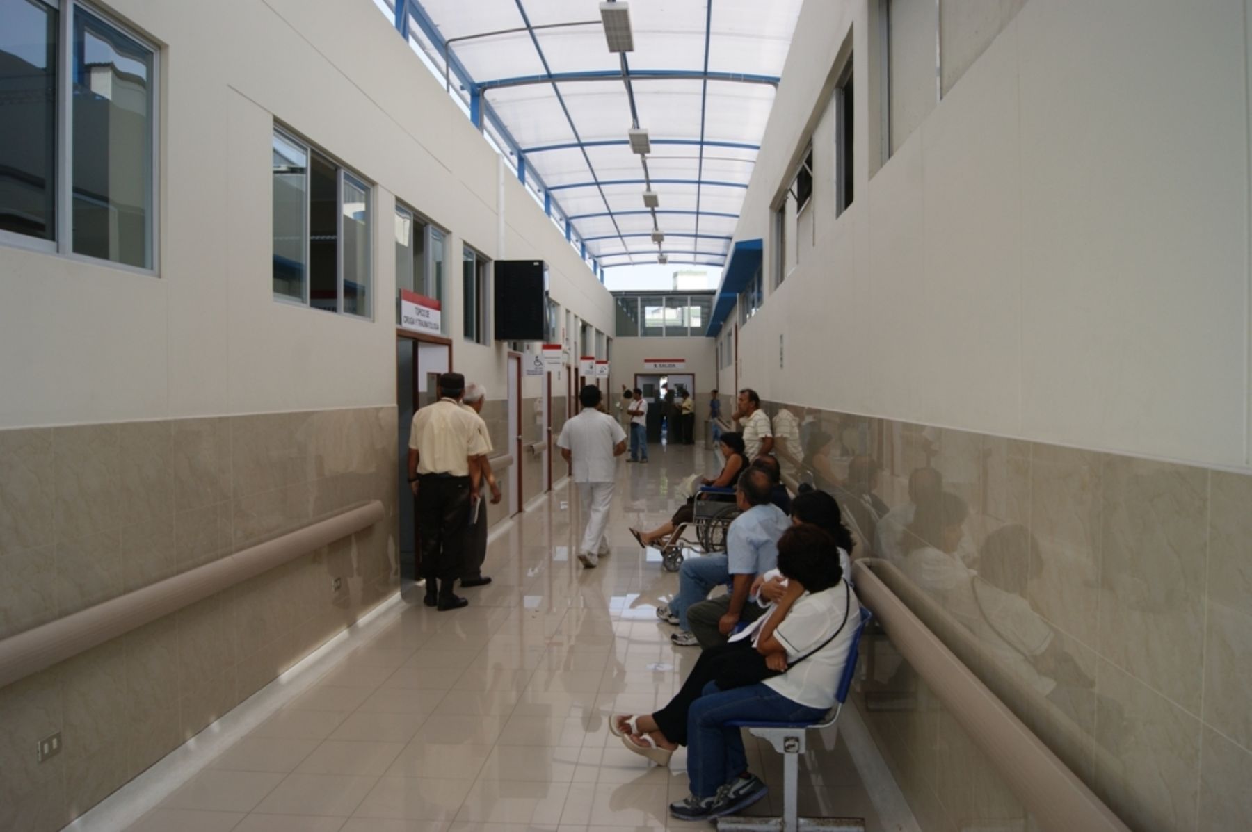 En 50% se redujo espera de pacientes en servicio de emergencia de ...