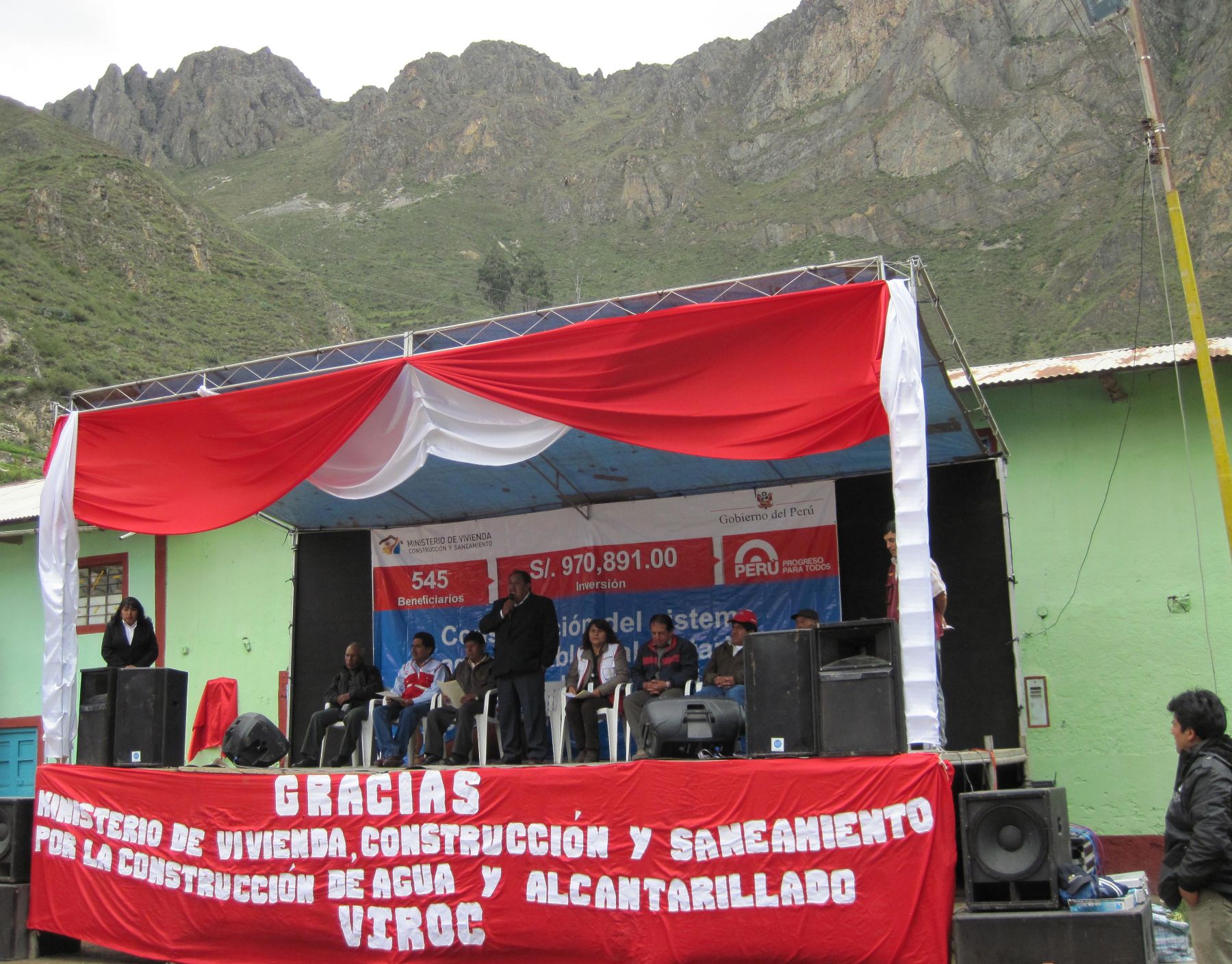 Inauguran obra de agua y desagüe en centro poblado de distrito de Oyón ...