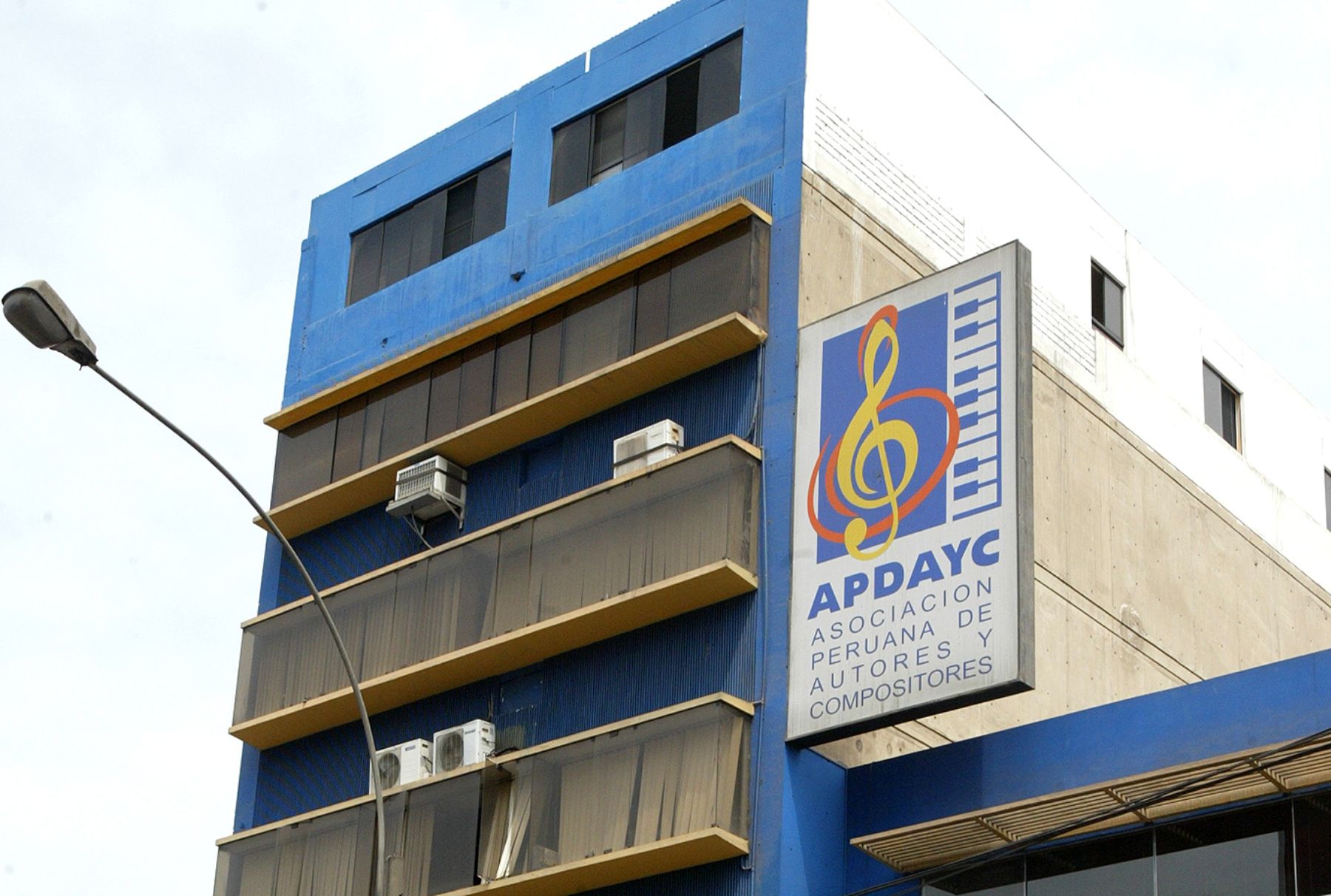 Indecopi suspende por un año al consejo directivo de Apdayc | Noticias | Agencia Peruana de ...