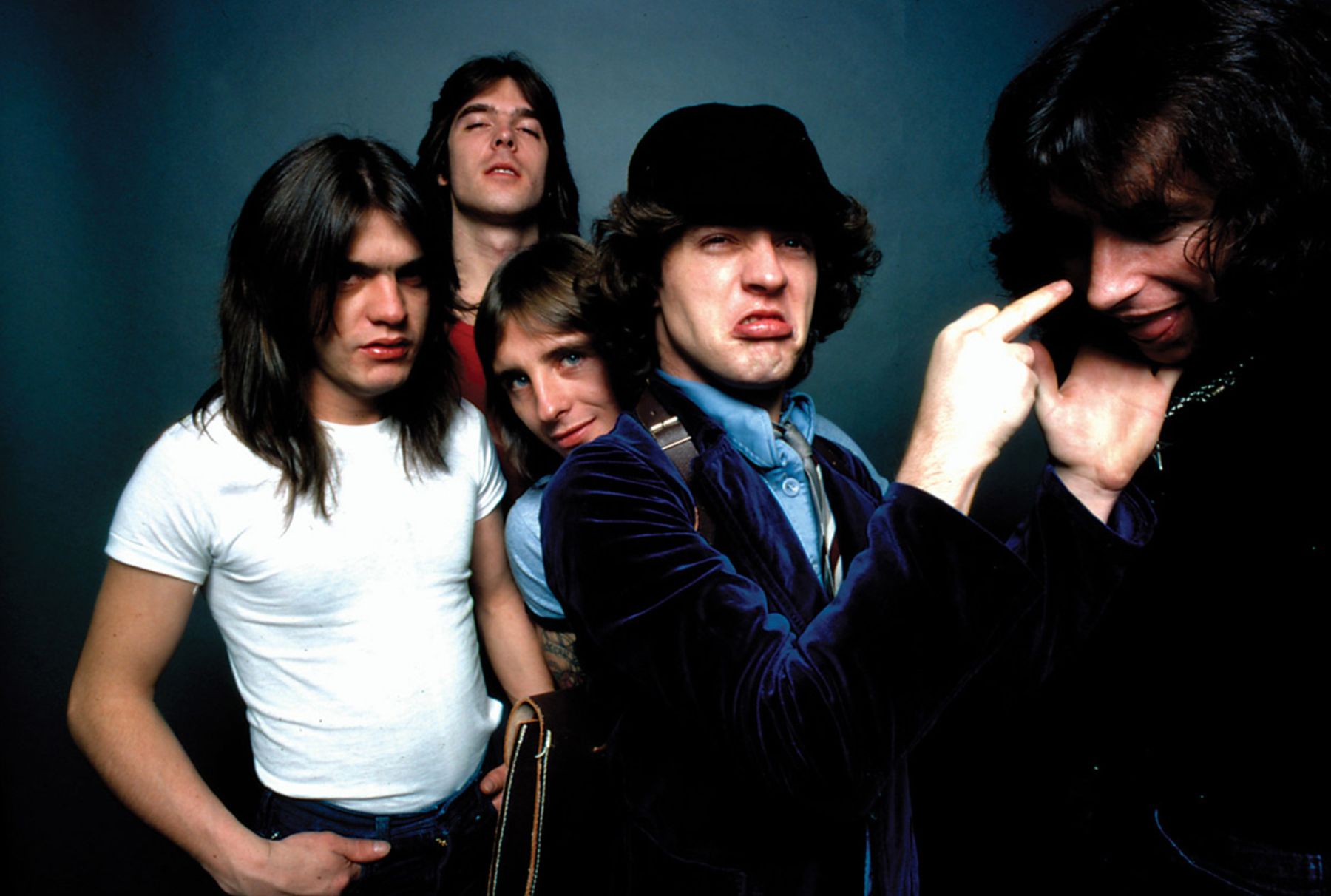 AC/DC anunciaría su retiro por enfermedad de Malcolm Young | Noticias ...