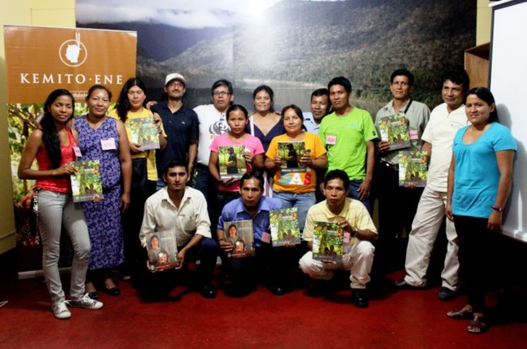 Indígenas amahuacas aprenden de técnicas agrícolas de la comunidad ...