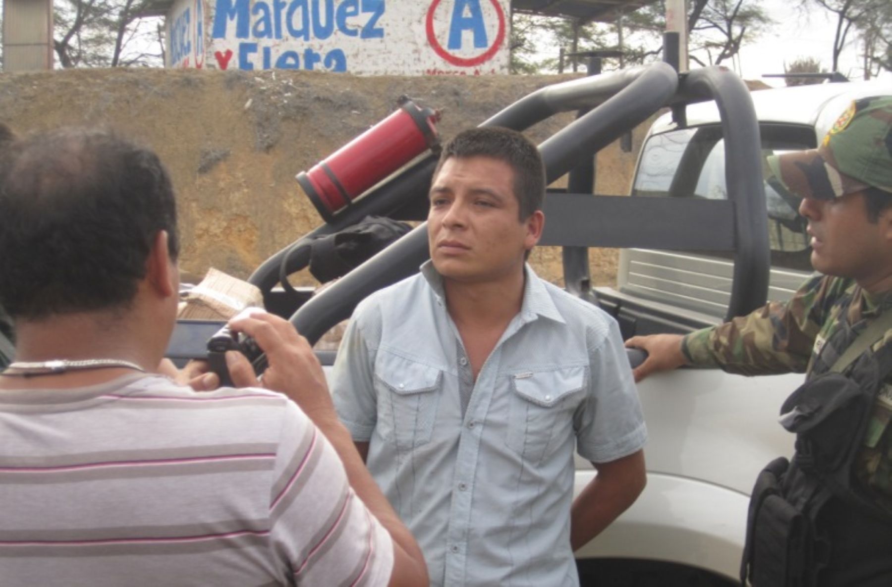 Policía de Piura interviene a agricultor que transportaba 6 kilos de droga | Noticias | Agencia ...