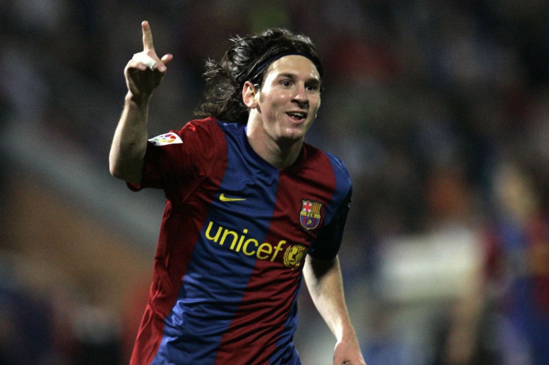 Hoy se cumplen once años que Lionel Messi debutó en el Barcelona ...