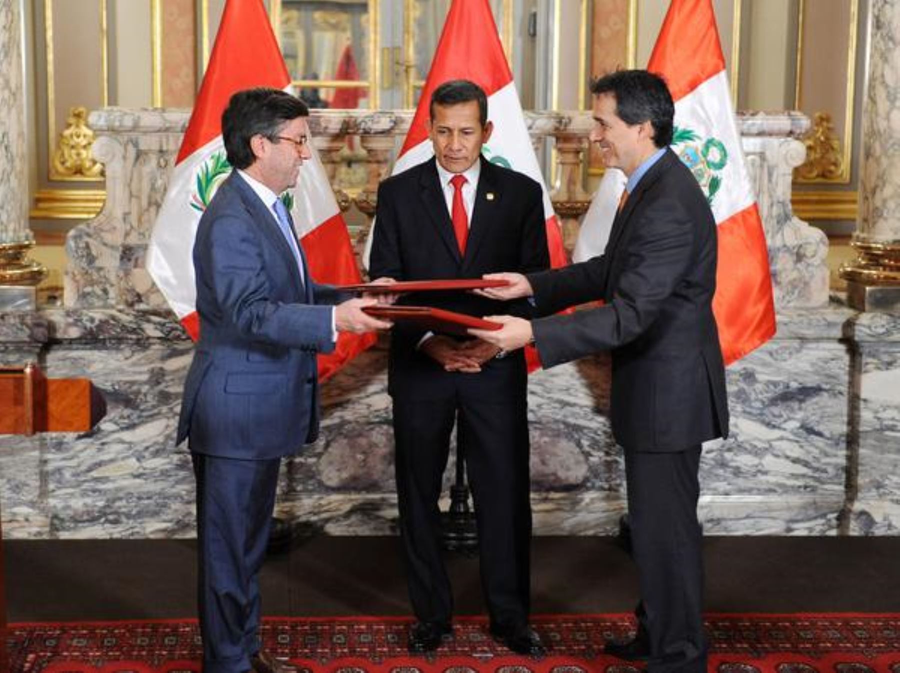 BID aprobó dos créditos por US$ 750 millones para financiar línea 2 del ...