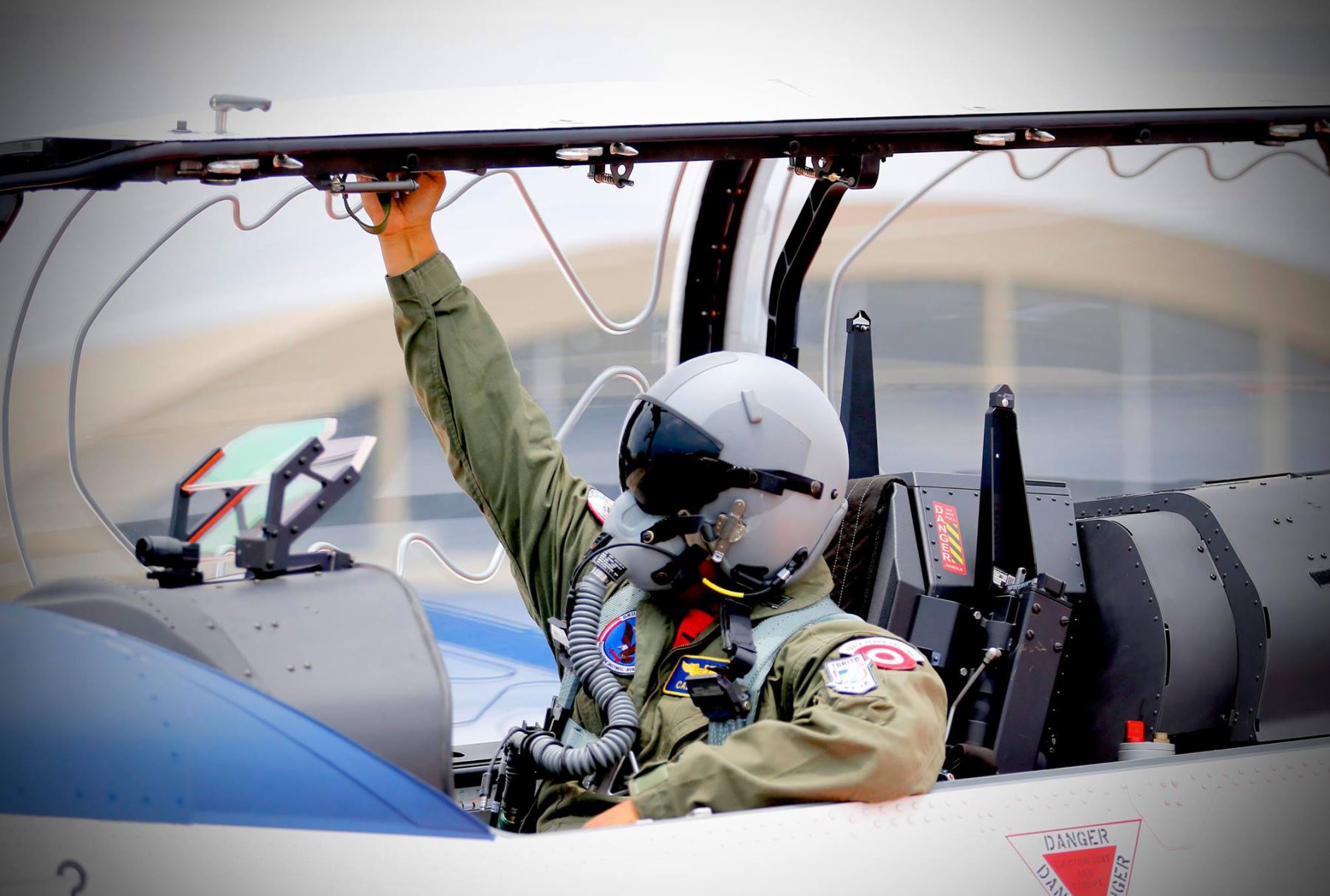 Primer avión KT-1P coproducido en Perú está en última fase de ...