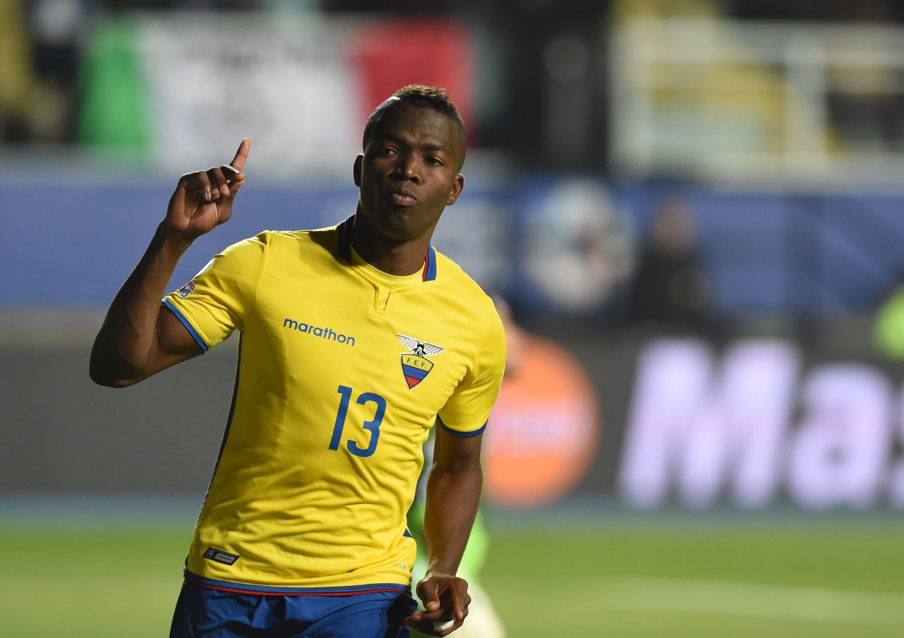Ecuador triunfa, sigue vivo en la Copa América y elimina a México ...