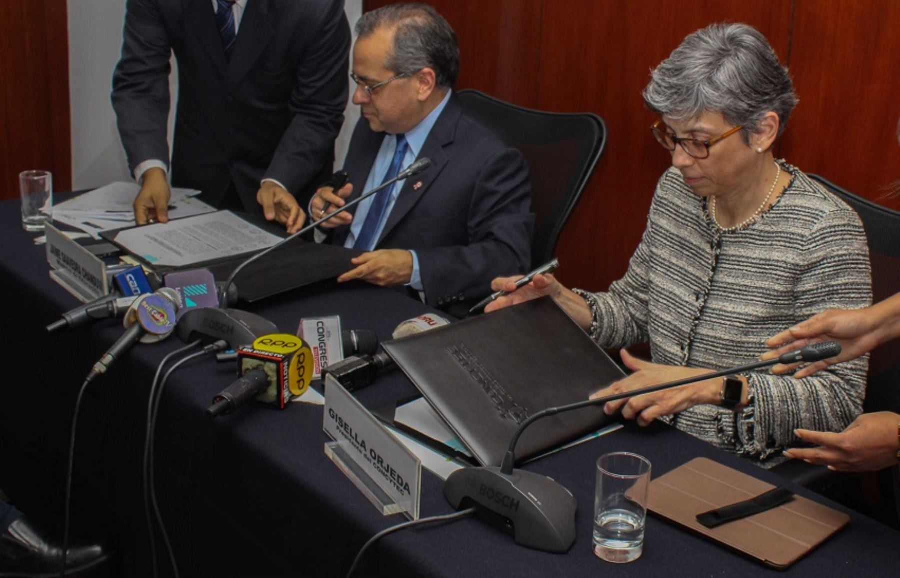 Minedu y Concytec fortalecerán capacidades de investigación en ...