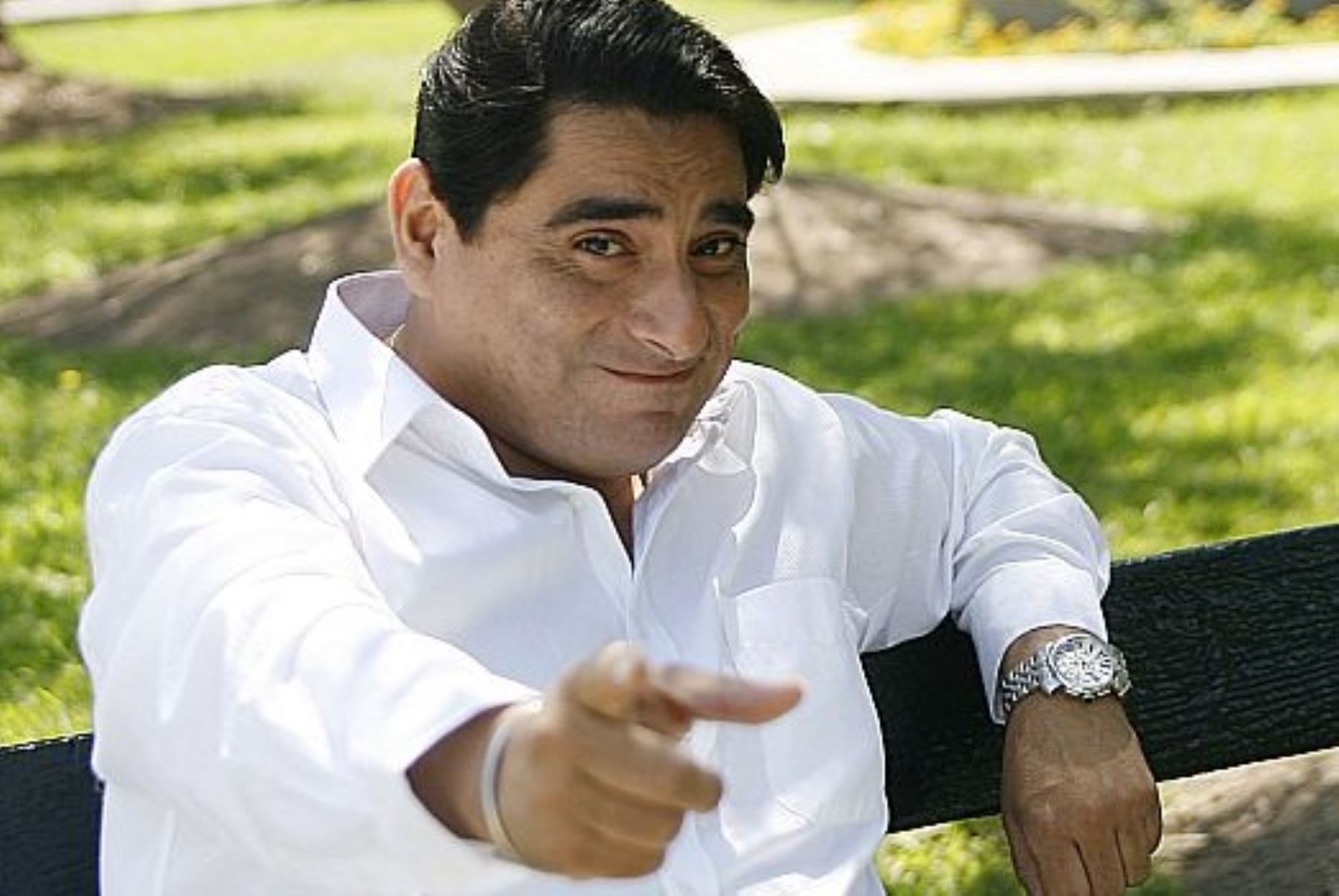 Carlos Alvarez regresa con nuevo programa "Versus: nadie se salva ...