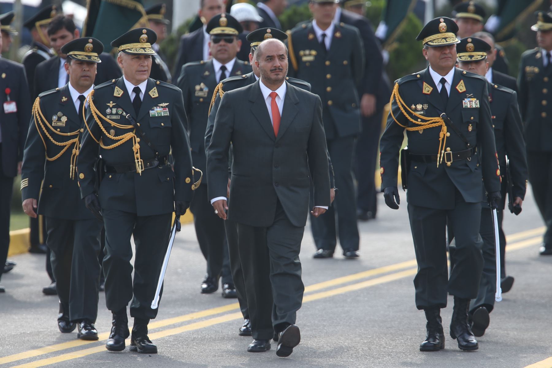 Nuevo director PNP propone modificar estructura organizacional ...