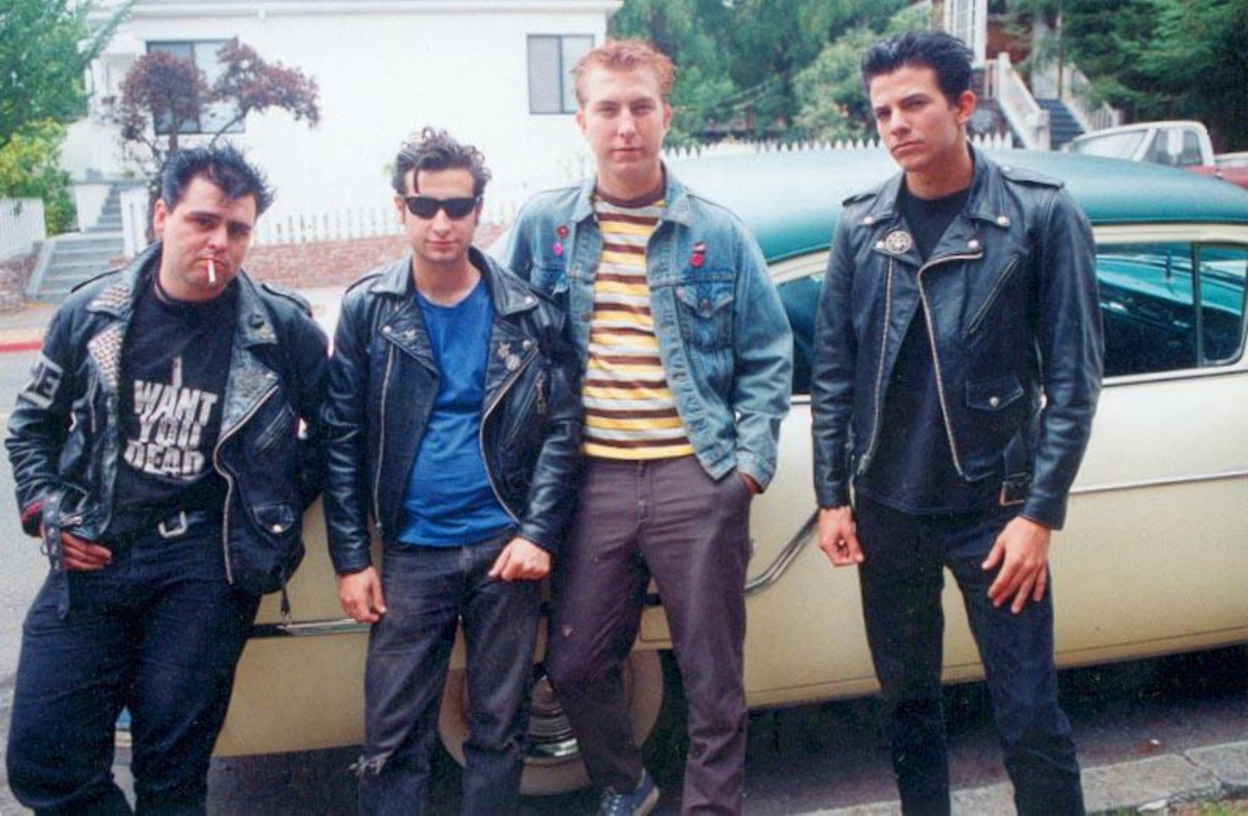 Integrante peruano de grupo The Crumbs crea nueva banda de rock ...