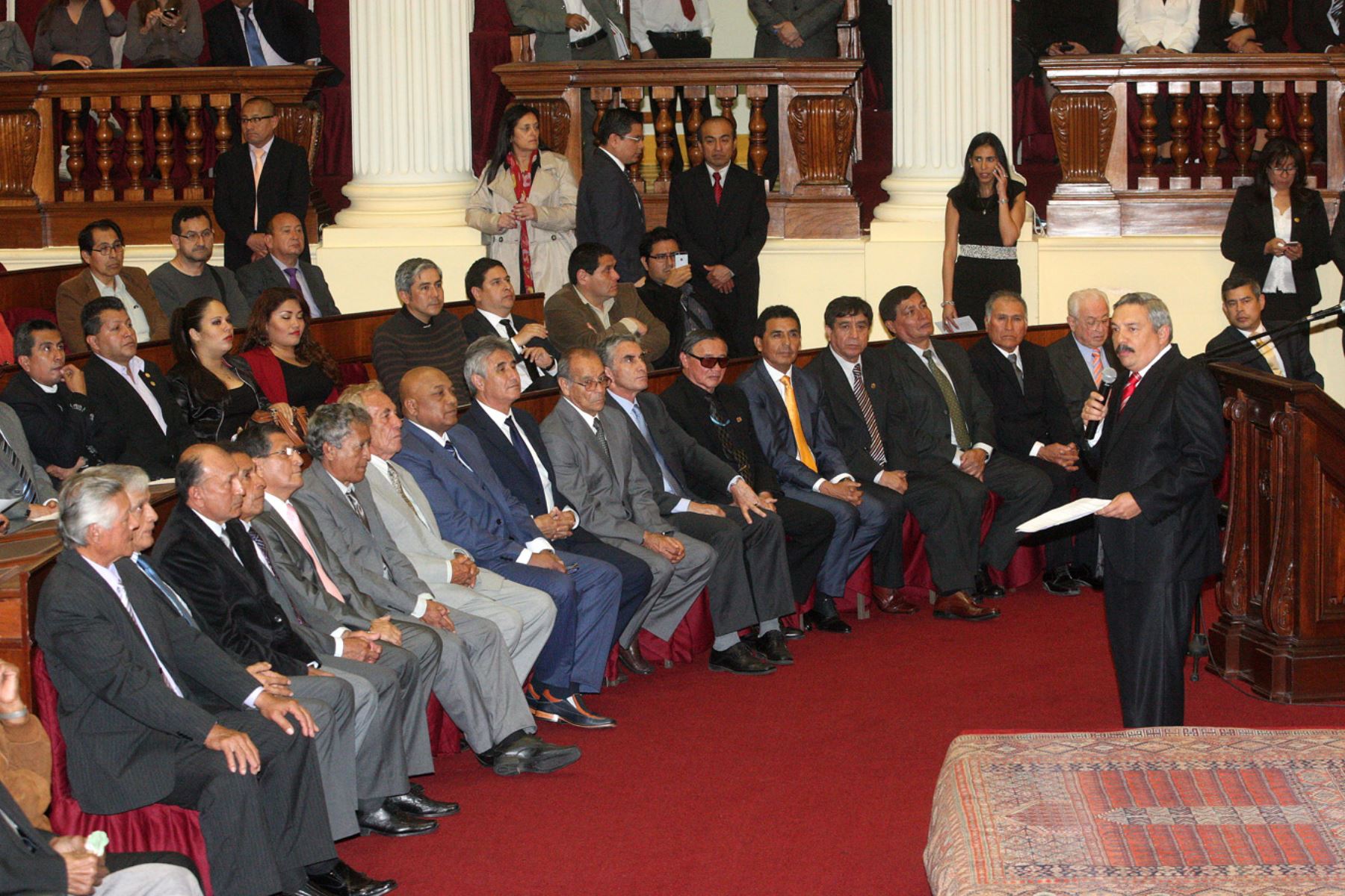 Congreso rindió homenaje a seleccionados que ganaron Copa América 1975 ...