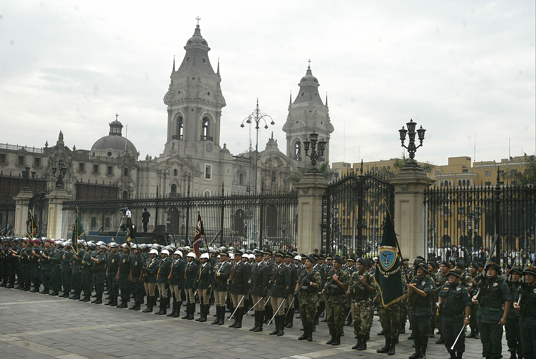 Policía Nacional expresa lealtad y subordinación al Jefe del Estado ...