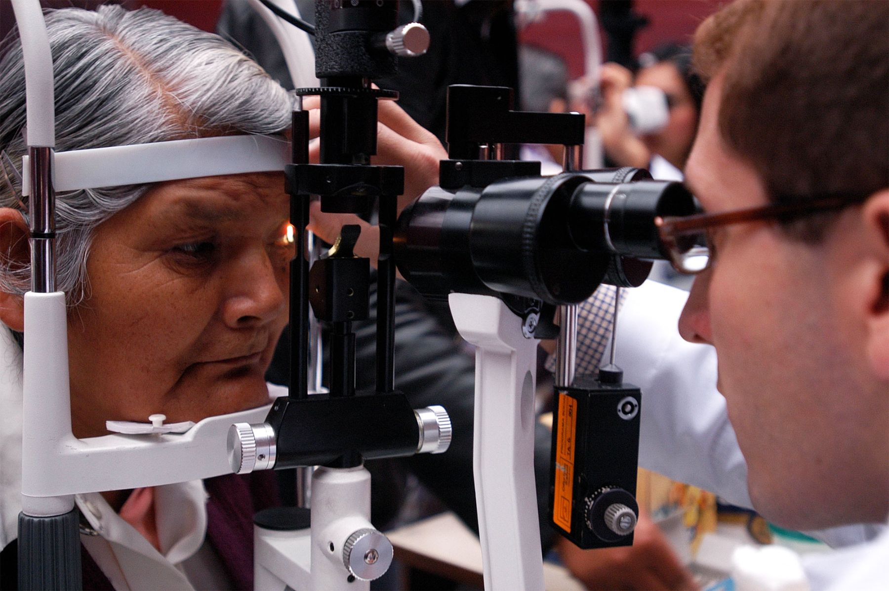 Minsa operará de ceguera por catarata a 40 adultos mayores de ...