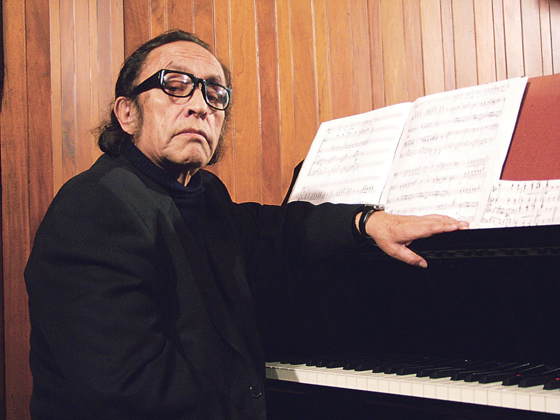 Compositor Edgar Valcárcel sostiene que el patrimonio musical peruano ...