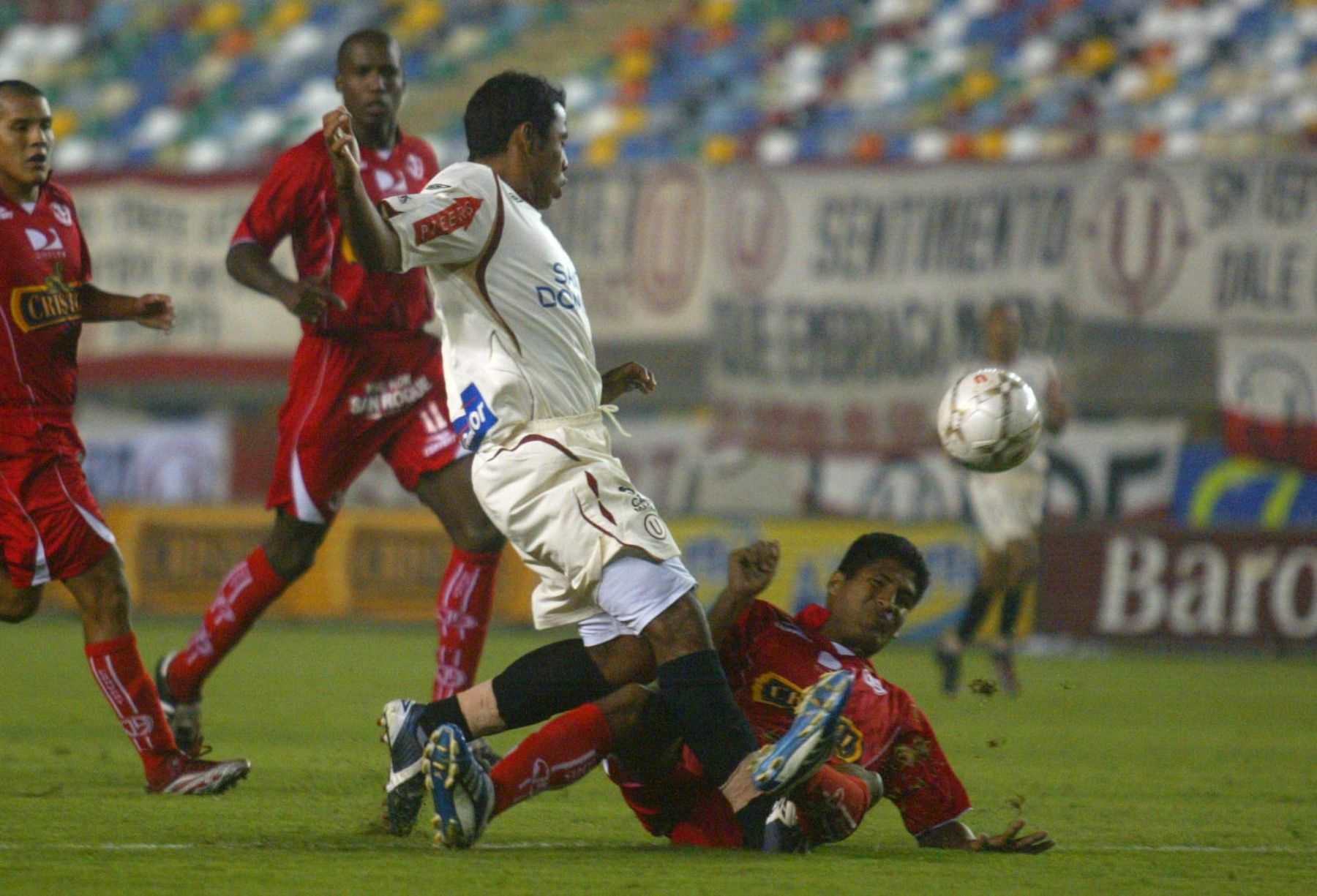 Juan Aurich y Universitario protagonizarán el partido de la fecha en ...
