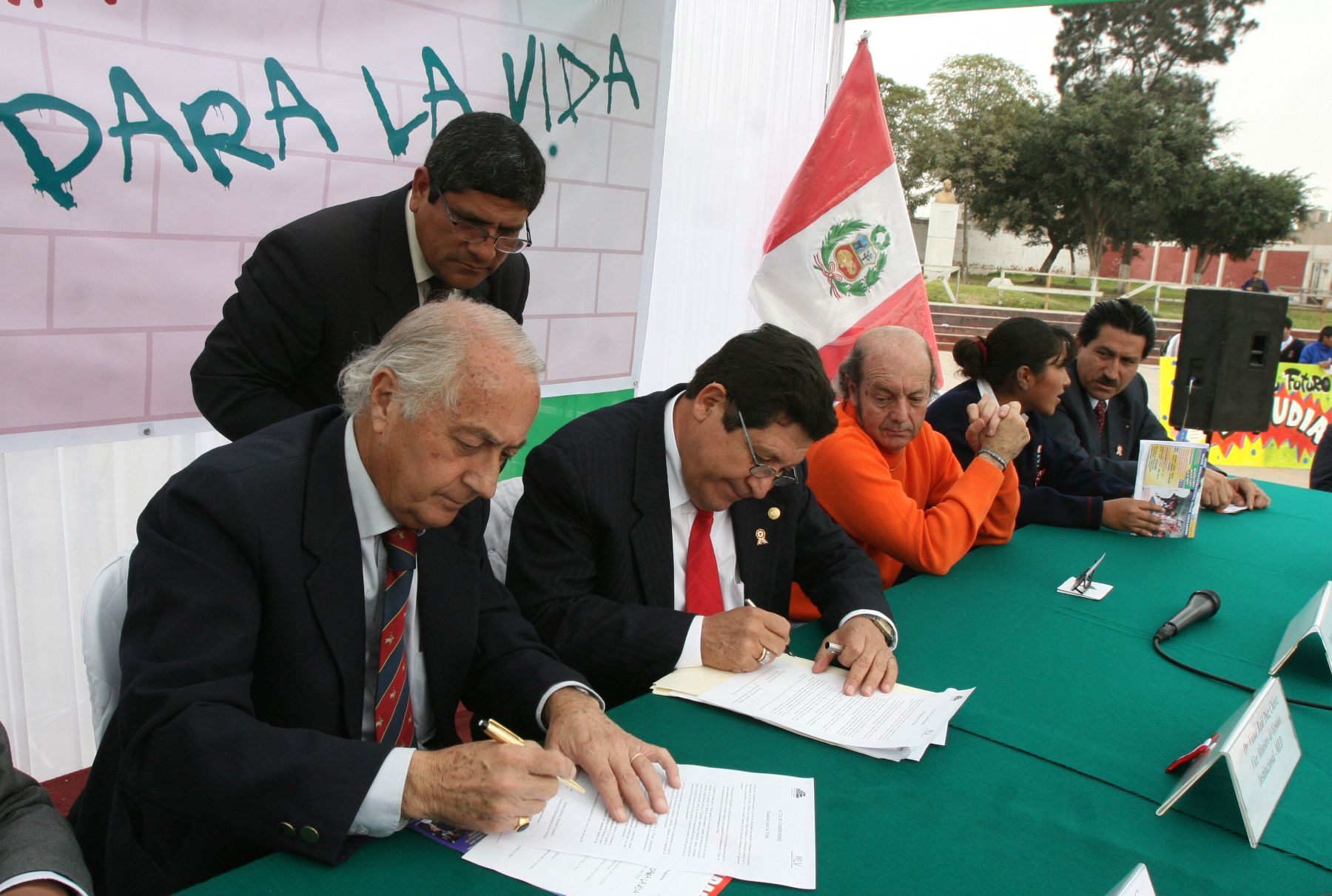 Lanzan proyecto “Escuelas para la Vida” a fin de alejar a alumnos de violencia y pandillaje ...