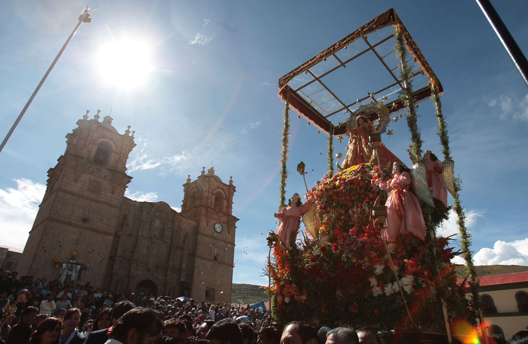 Con ofrenda a la pachamama se inicia festividad de la Virgen de la ...