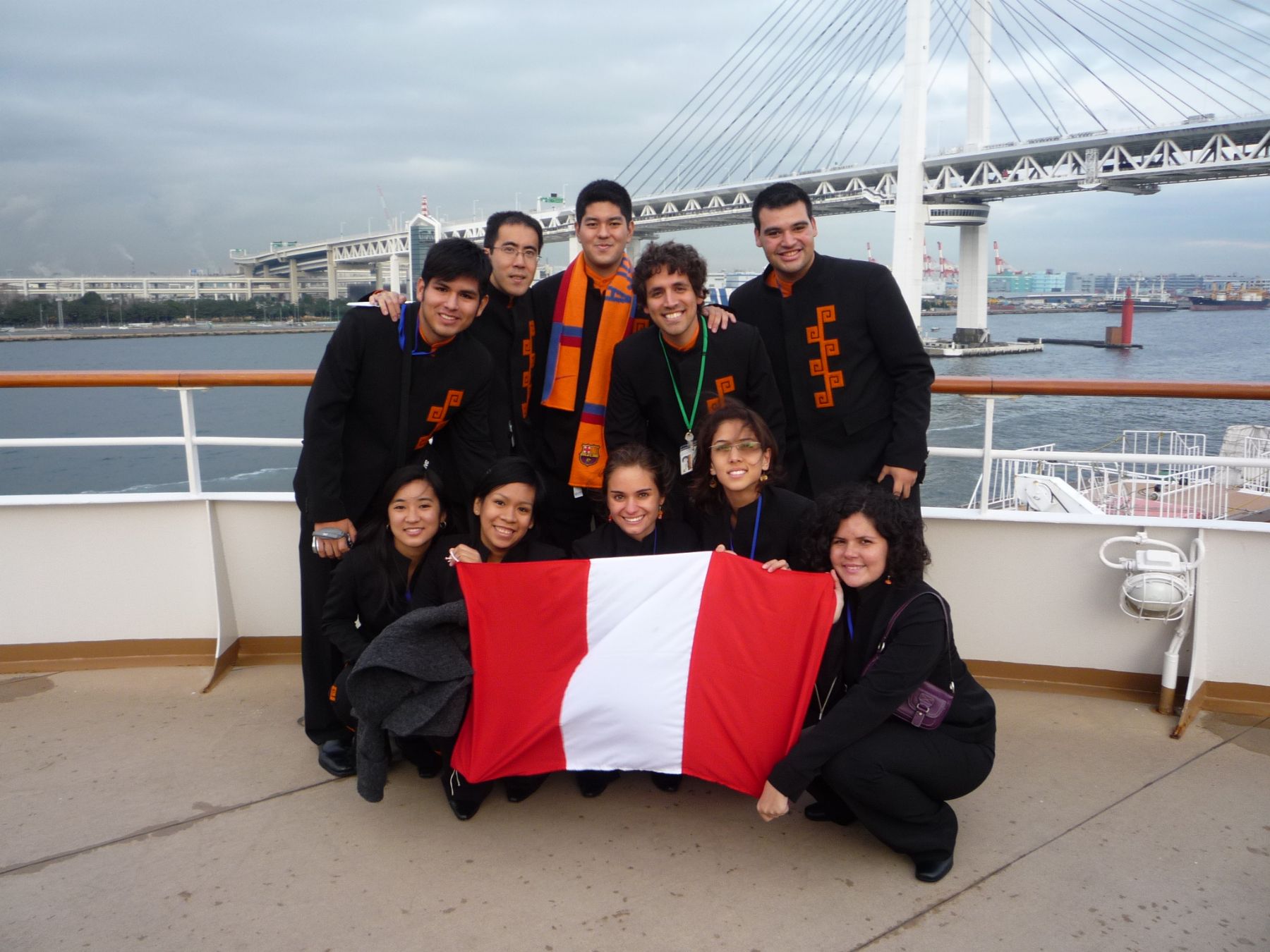 Doce universitarios peruanos realizaron travesía internacional como ...