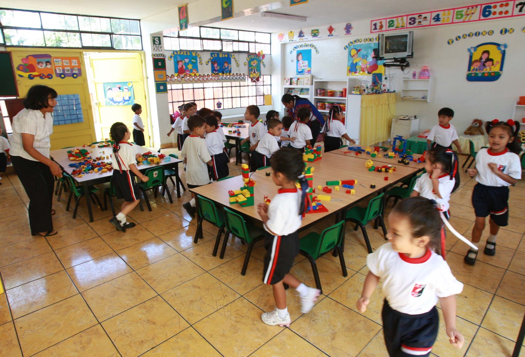 Gobierno regional del Callao lanza primer programa piloto bilingue ...