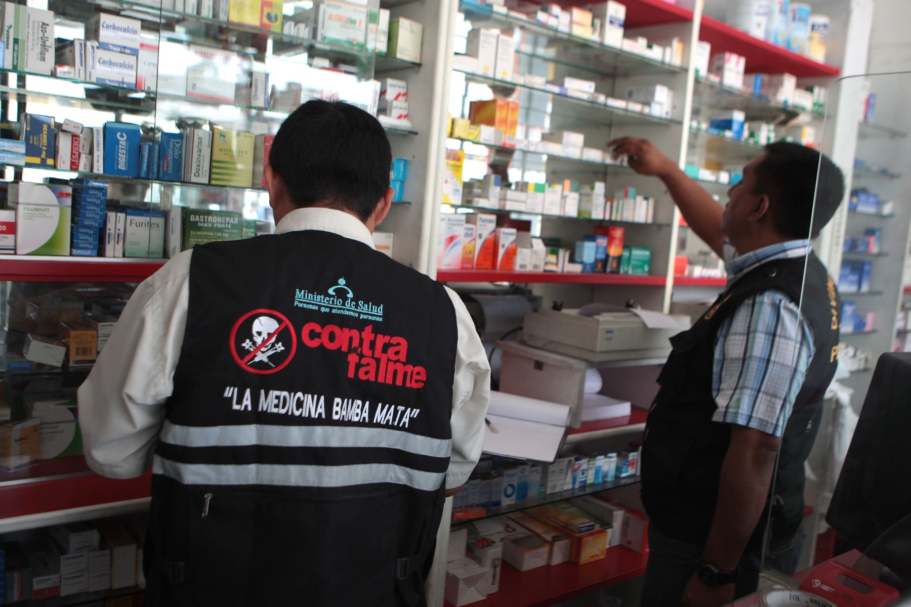 Digemid inspeccionará 4 mil droguerías en Lima en 2010 para verificar ...