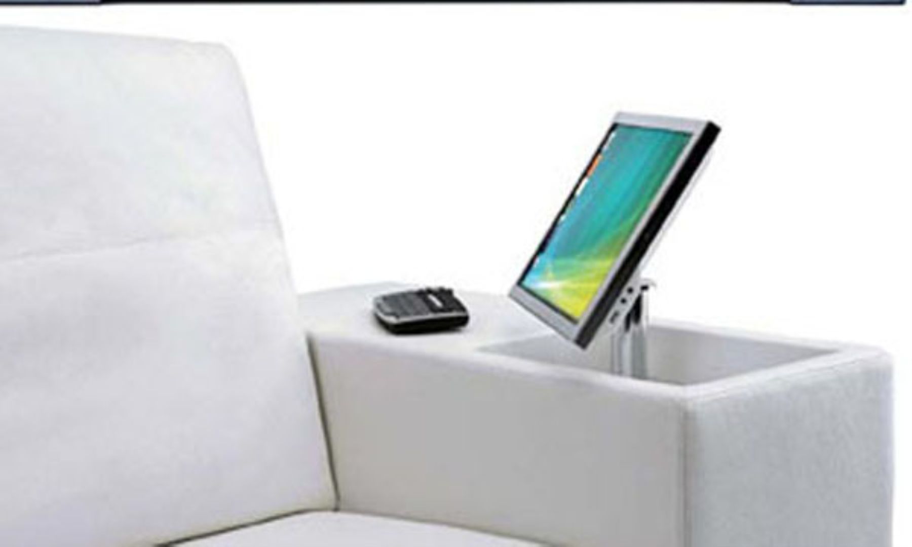 Causa sensación nuevo sofá multimedia con computadora integrada ...