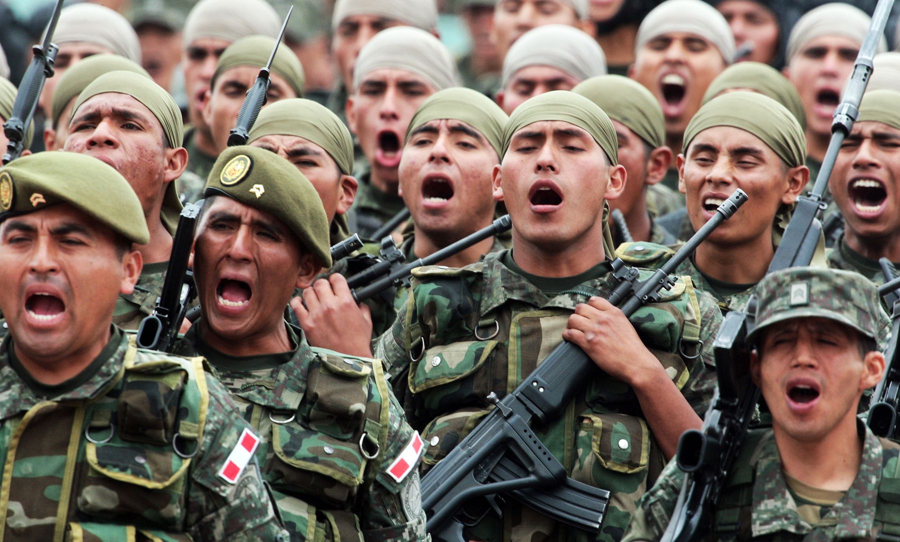Ceremonia por Día del Ejército se realiza en su Cuartel General de San ...
