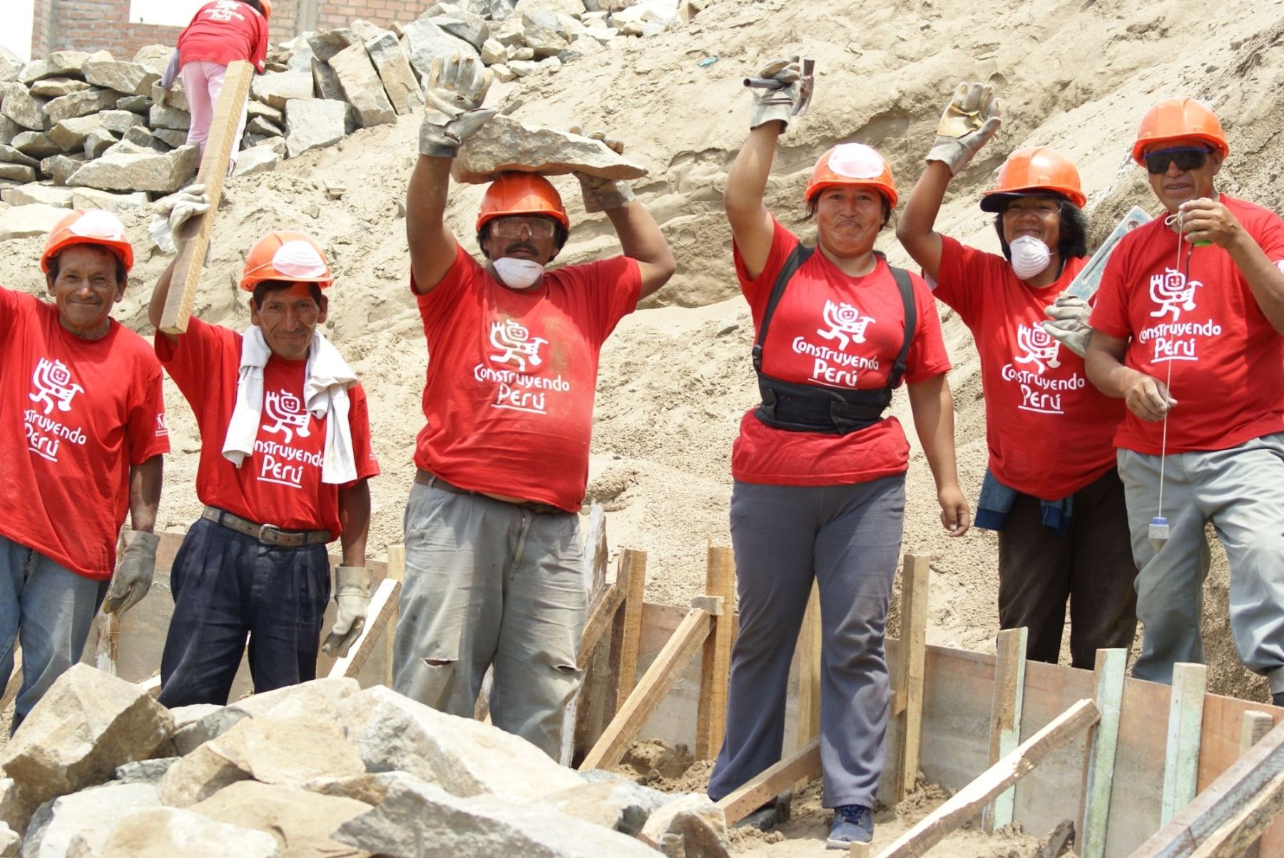 Mil 200 proyectos ejecutará Construyendo Perú este año y creará 160 mil plazas laborales ...