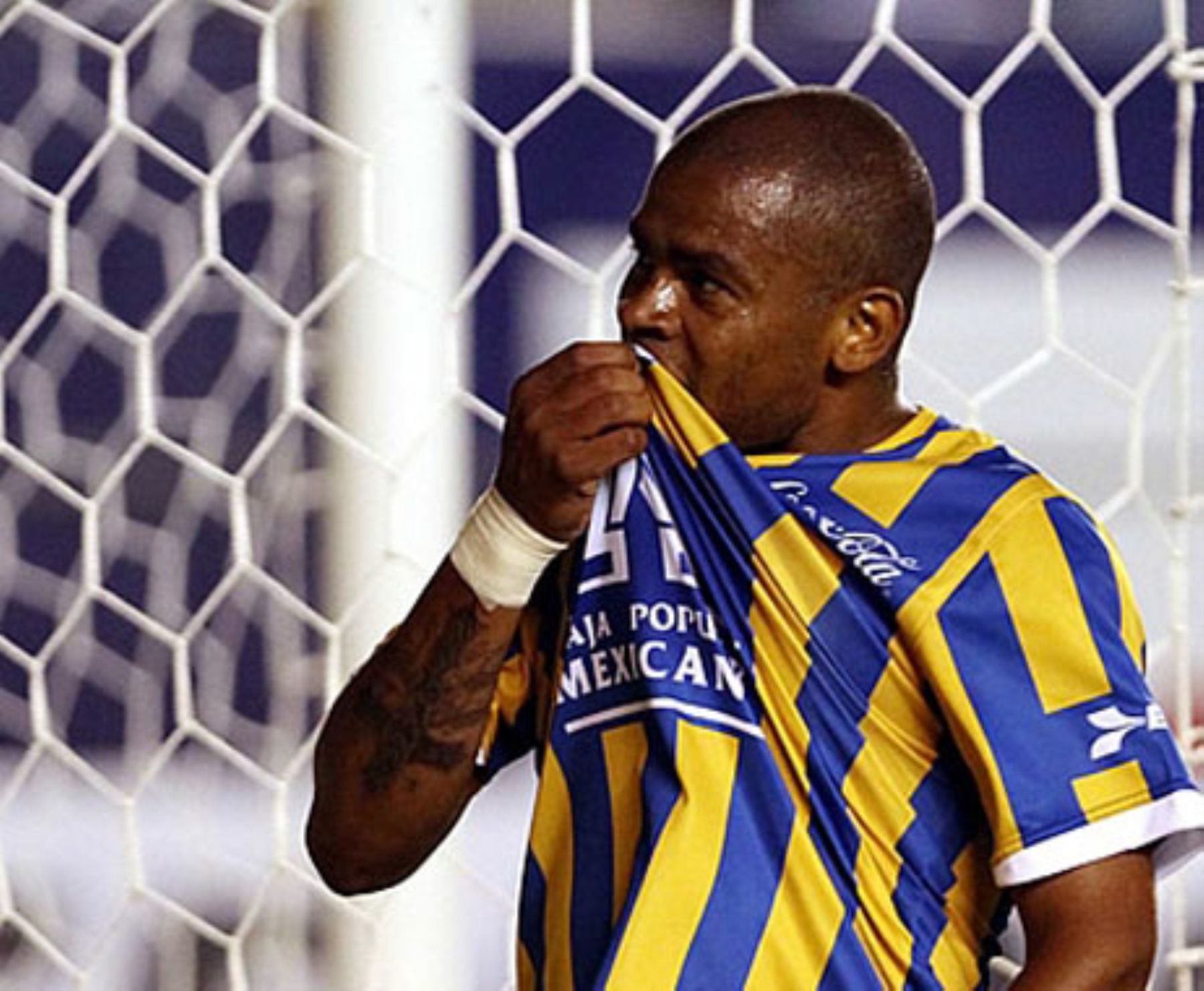 “Zorrito” Aguirre anotó “hat trick” en México y le dio la victoria a San Luis ante el Santos ...