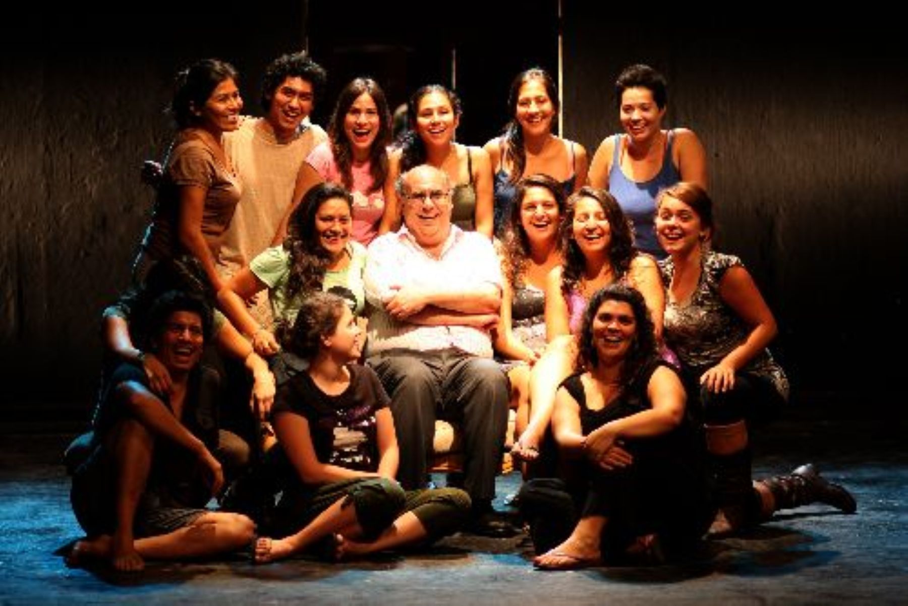 Alberto Isola dirige pieza de siete autores por aniversario del TUC ...