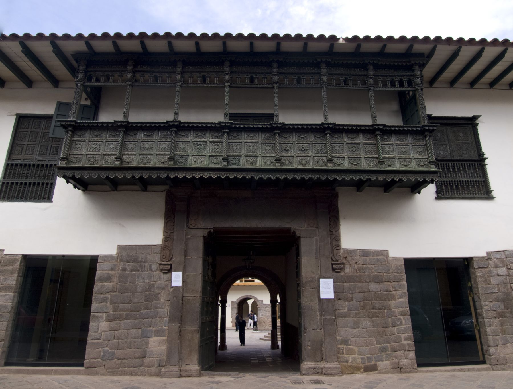 Casa Concha received equipment to display Machu Picchu artifacts ...