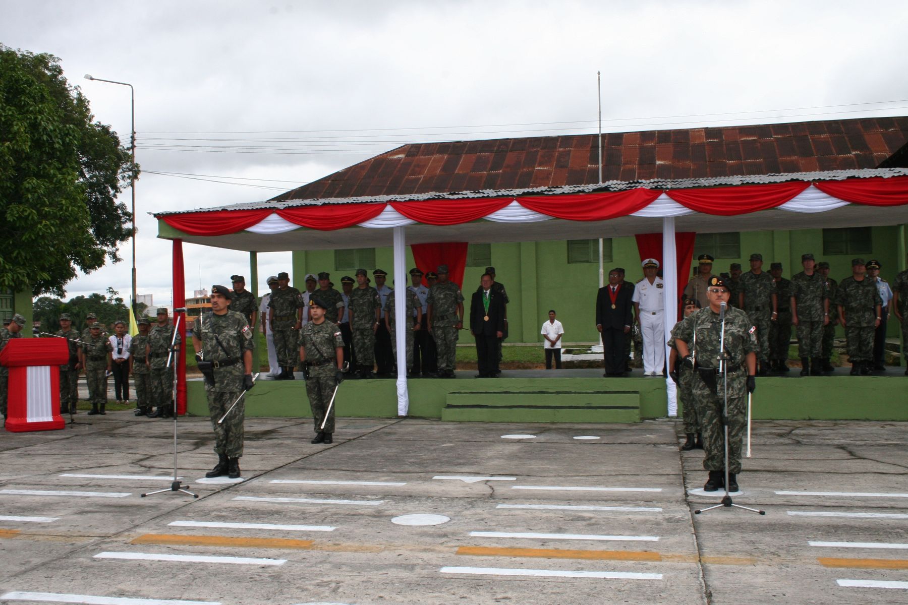 Jefe del CCFFAA plantea optimizar trabajo unificado para enfrentar ...