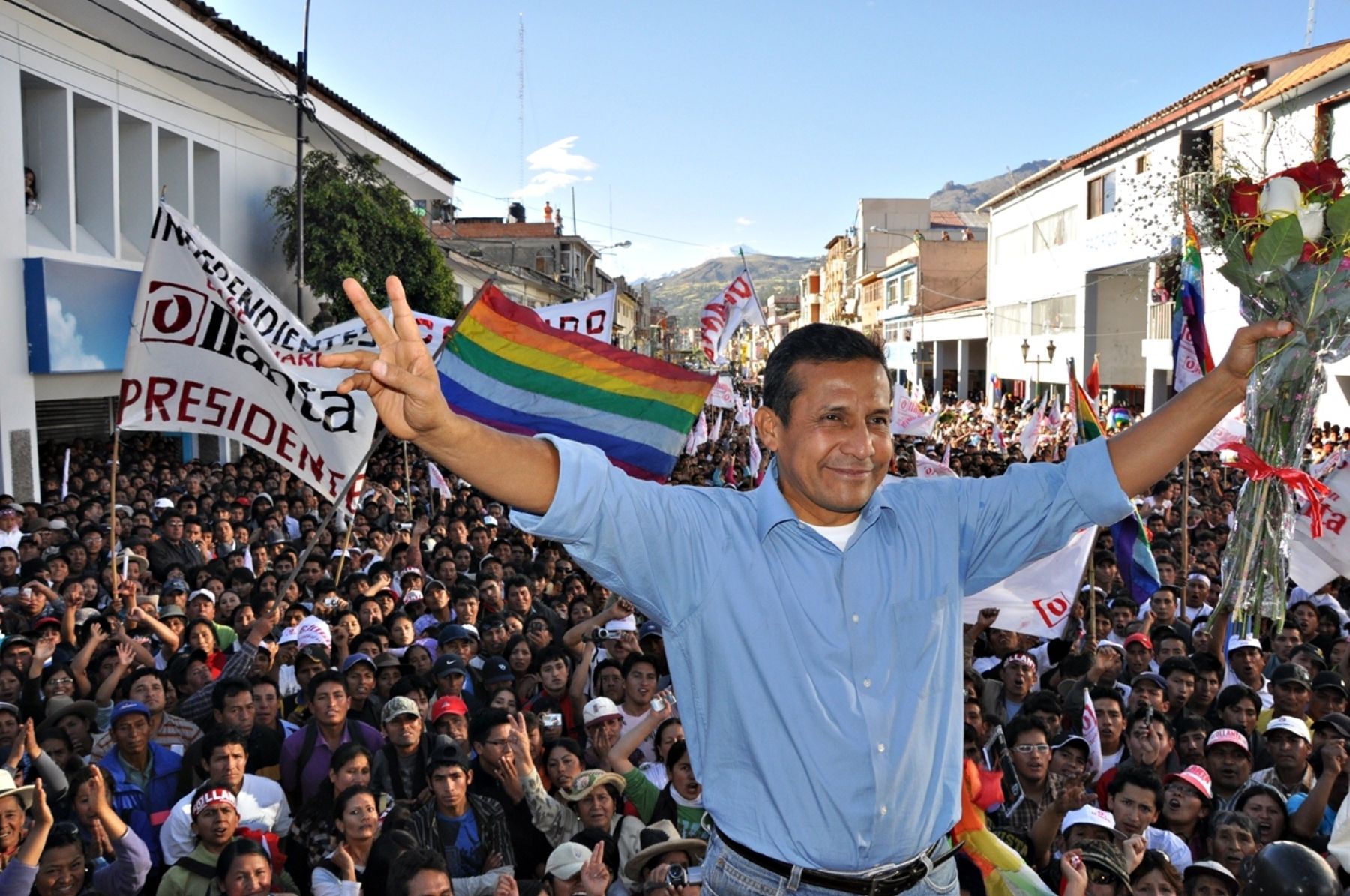 Ollanta Humala afirma que sus propuestas traen mensaje de cambio y ...