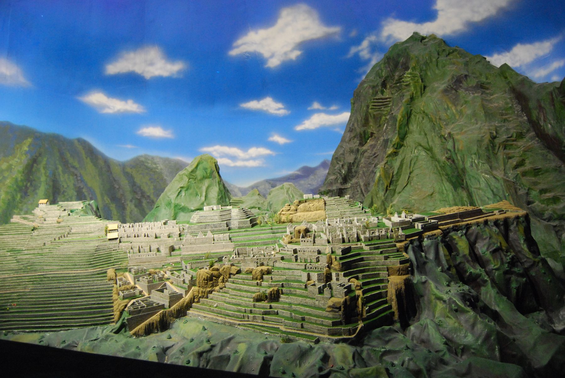 Limeans to celebrate Machu Picchu centennial at local zoo | Noticias ...