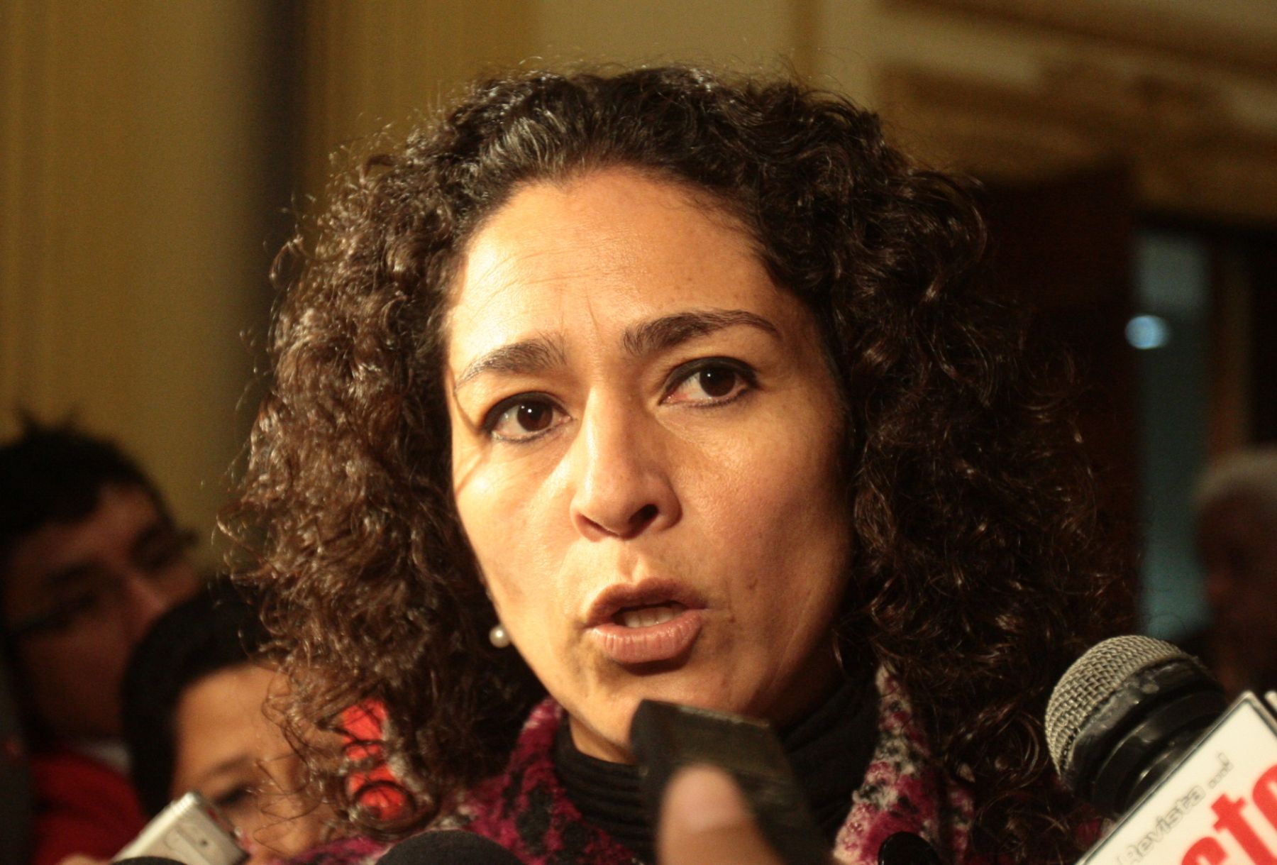 Condenan a cuatro años de prisión suspendida a legisladora Cecilia ...