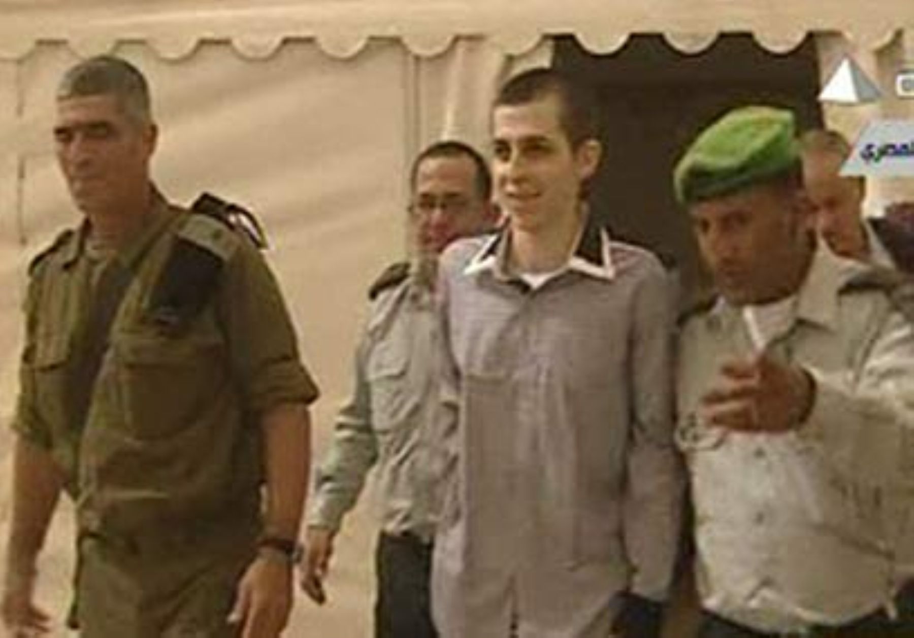 Liberan a Gilad Shalit, soldado israelí que estuvo secuestrado más de 5 ...