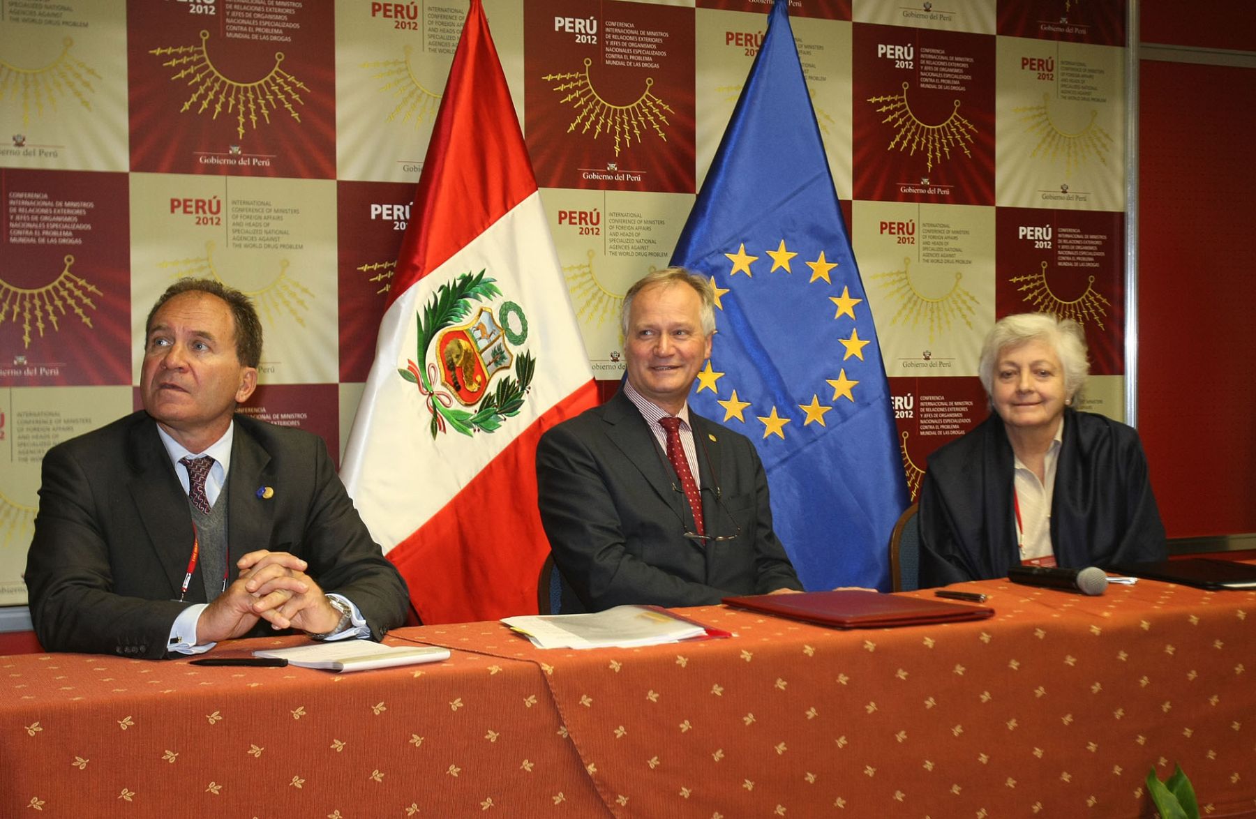 TLC con Unión Europea abre una nueva época en las relaciones con Perú ...