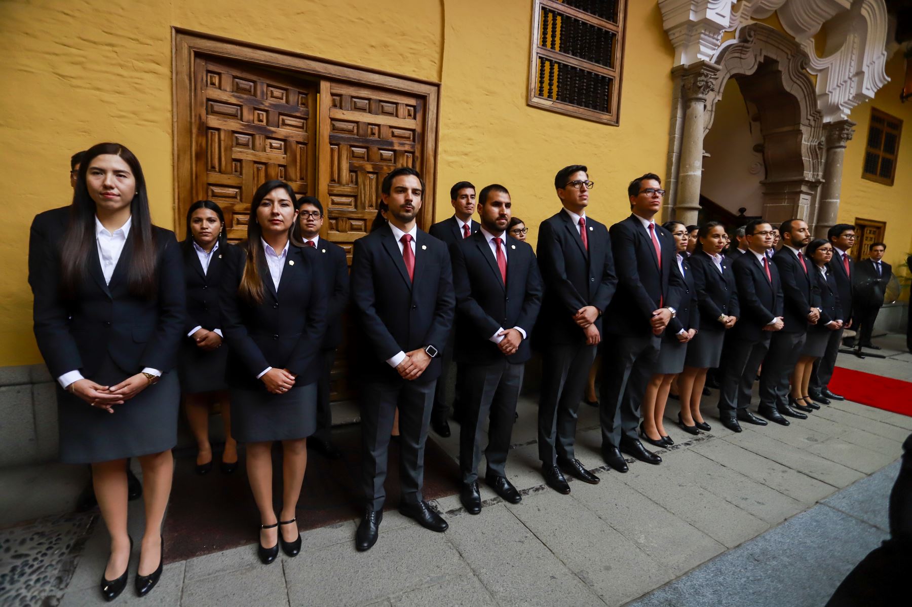 Clausura del año lectivo de la Academia Diplomática del Perú| Galería ...