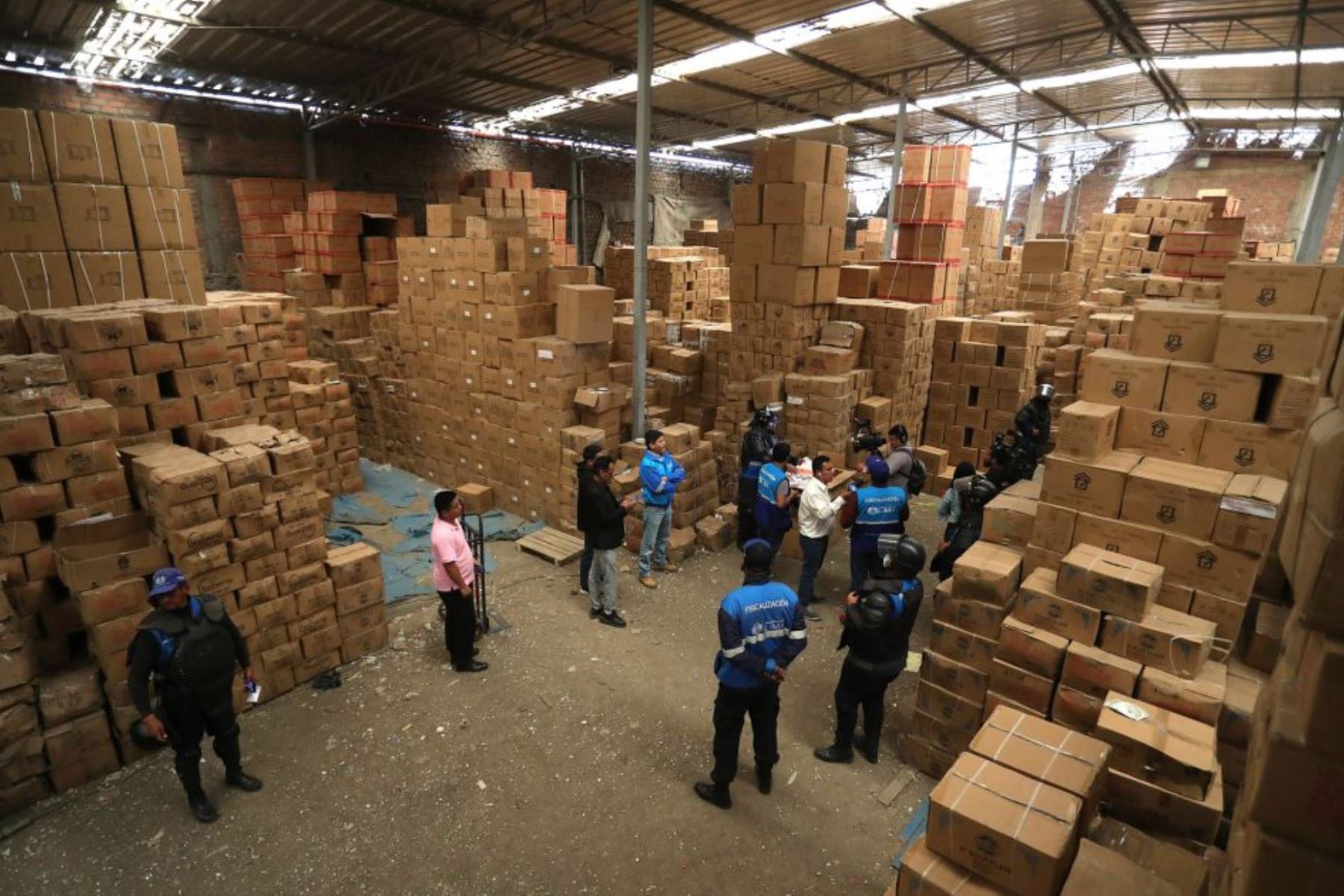 MML interviene almacén clandestino con 100 toneladas de juguetes y ...