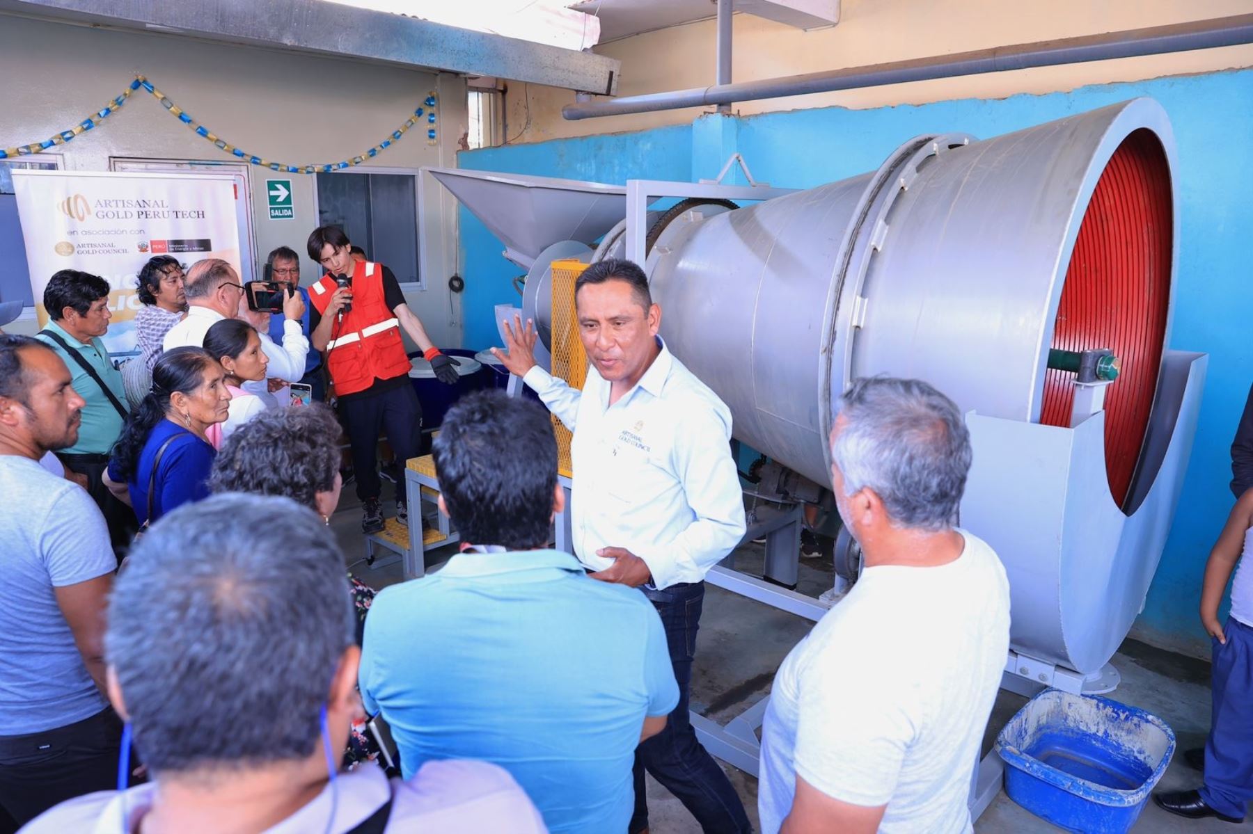 Minem Inicia Propuesta Tecnológica Para Comerciar Oro En Madre De Dios