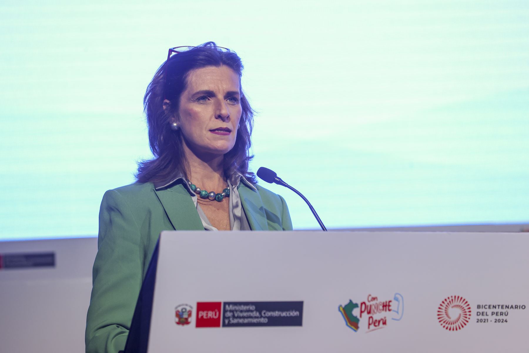 Ministra de Vivienda, Hania Pérez de Cuéllar, inauguró el foro "Unidos ...