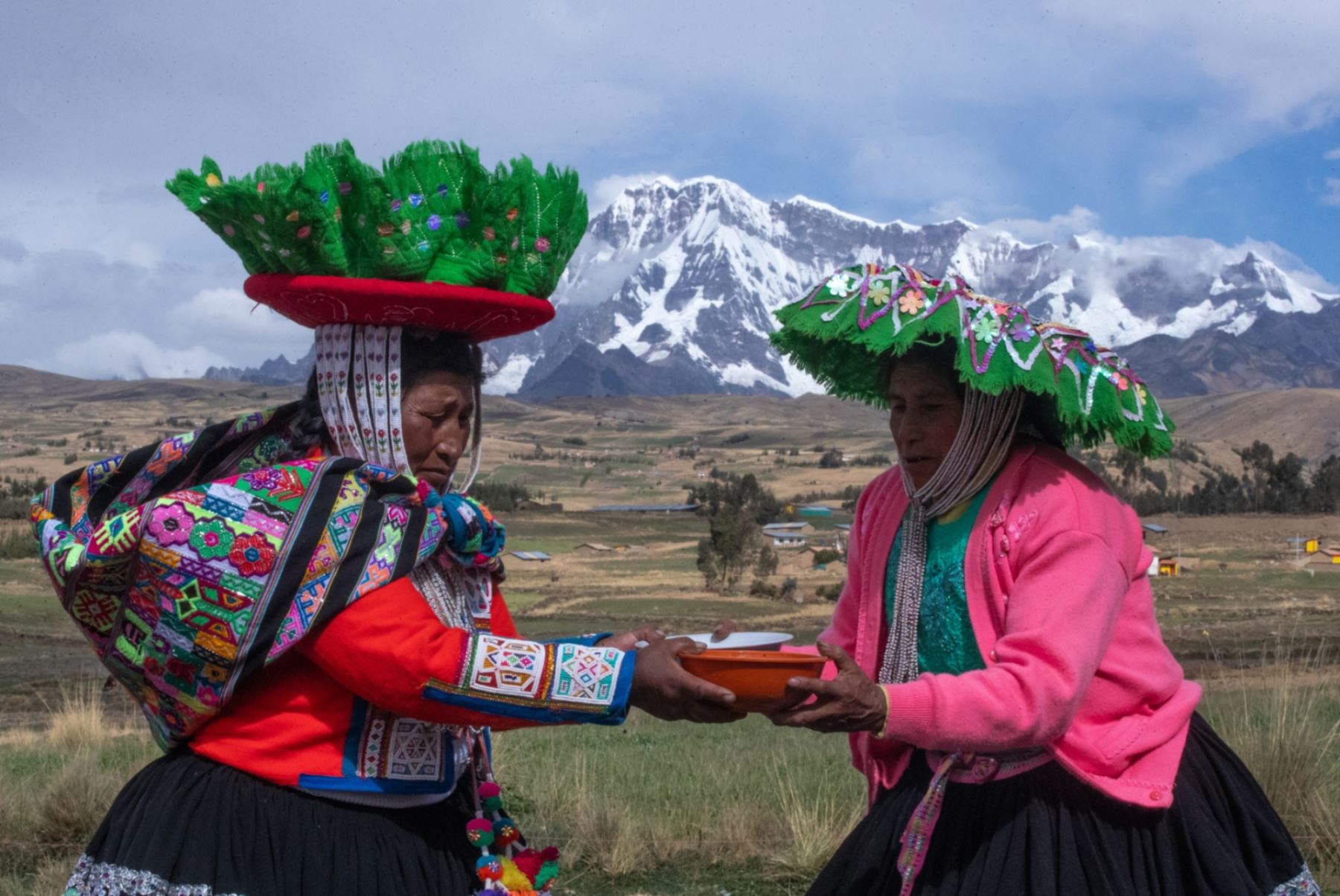 Exclusivo: Kasarakuy al pie del Ausangate, el nevado sagrado de los ...
