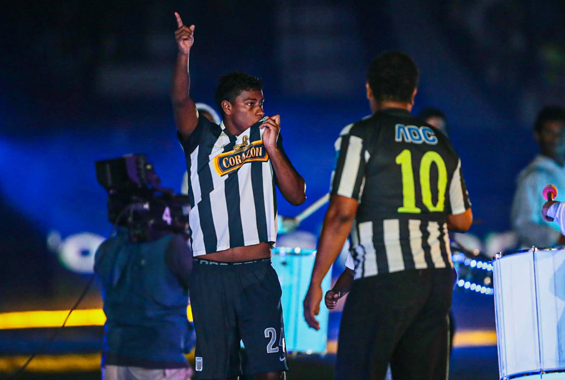 Miguel Araujo desvela porque no llegaría a Alianza Lima para el 2024 ...