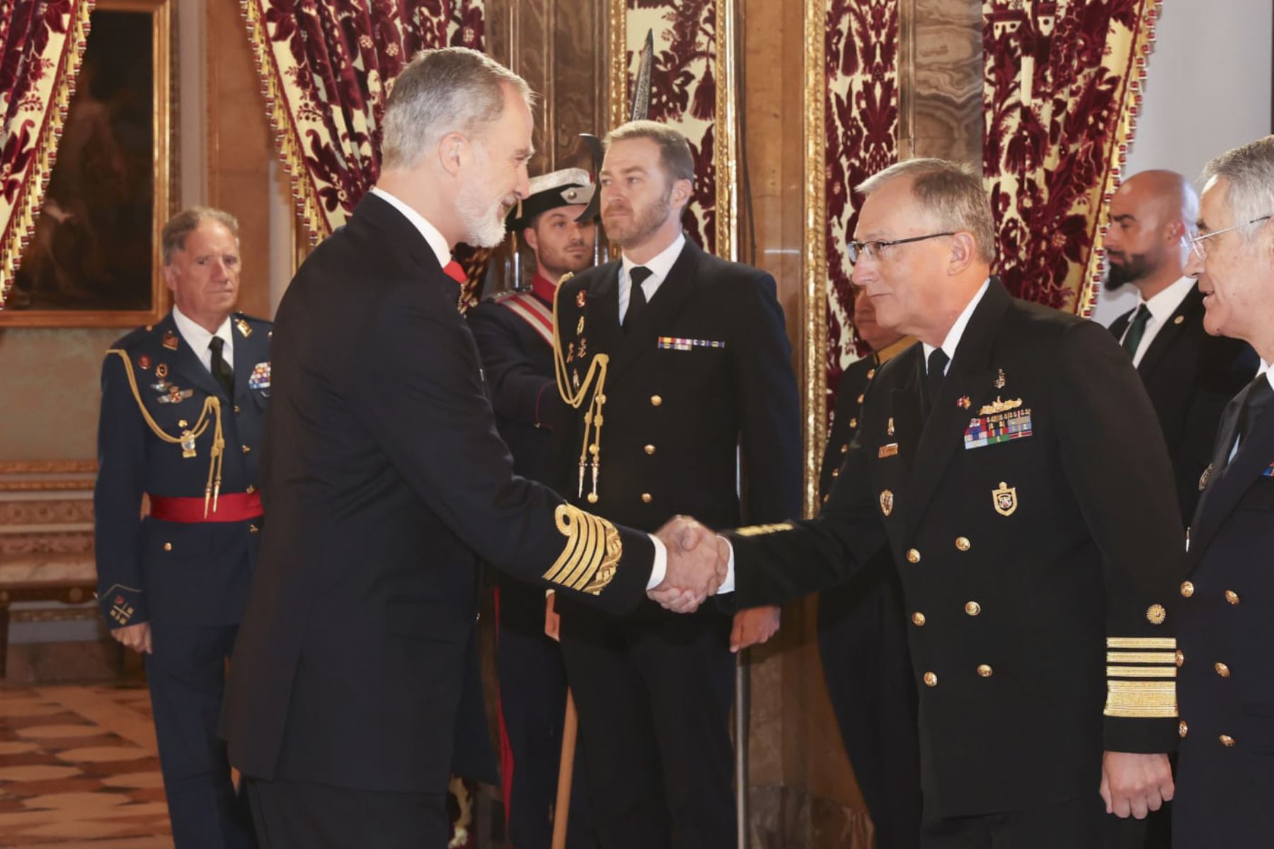 Comandante general de la Marina fue recibido por Rey Felipe VI de España