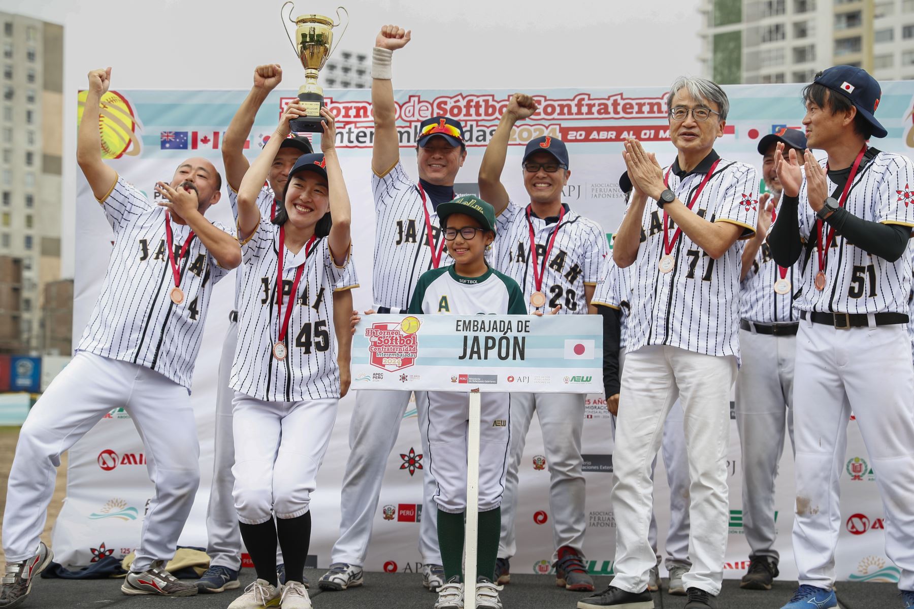 PERÚ APEC: Clausuran II Torneo Inter Embajadas Confraternidad 2024| Galería Fotográfica ...