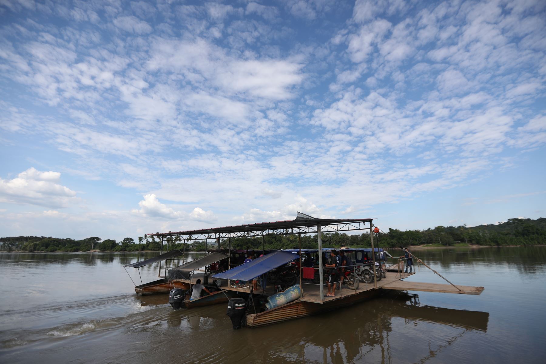 Un puente y más de 32,000 beneficiarios: Gobierno inicia la ...