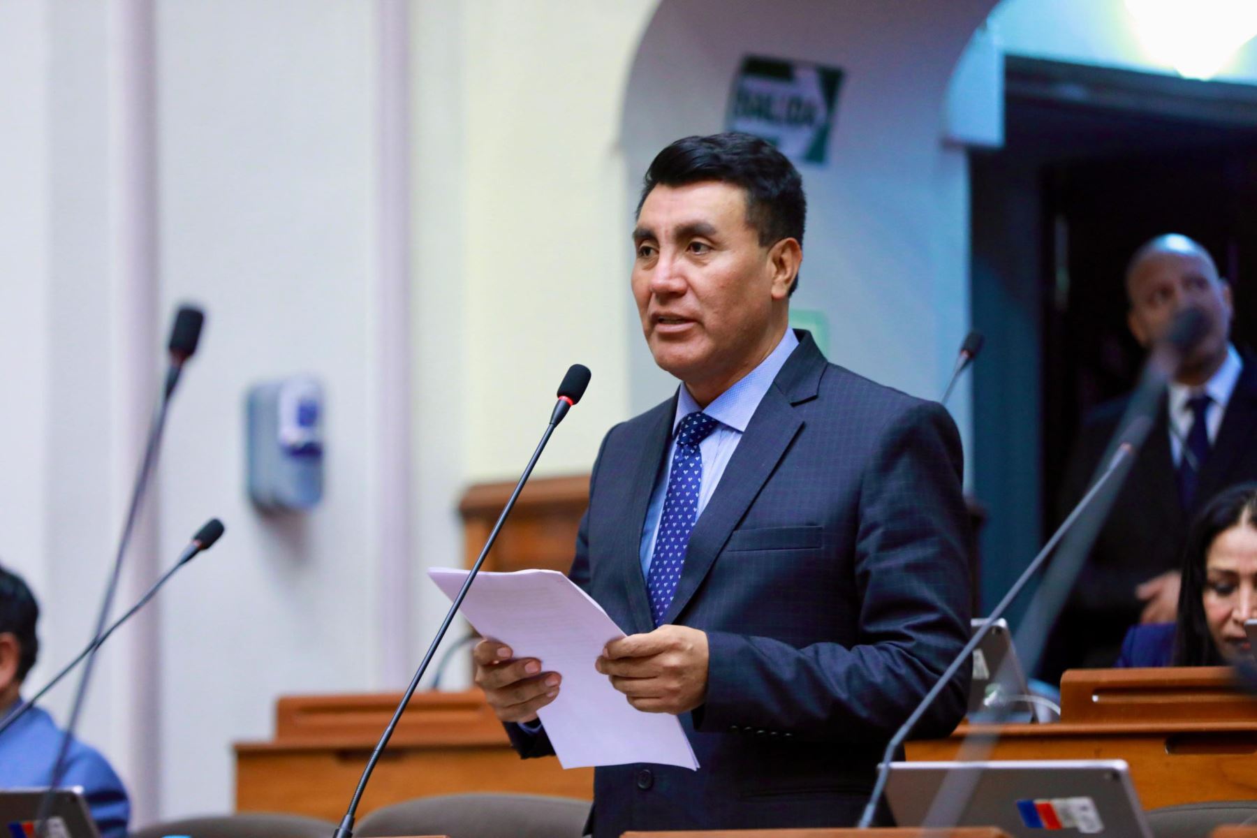 Congresista Zea Choquechambi presidirá Comisión del Ordenamiento ...