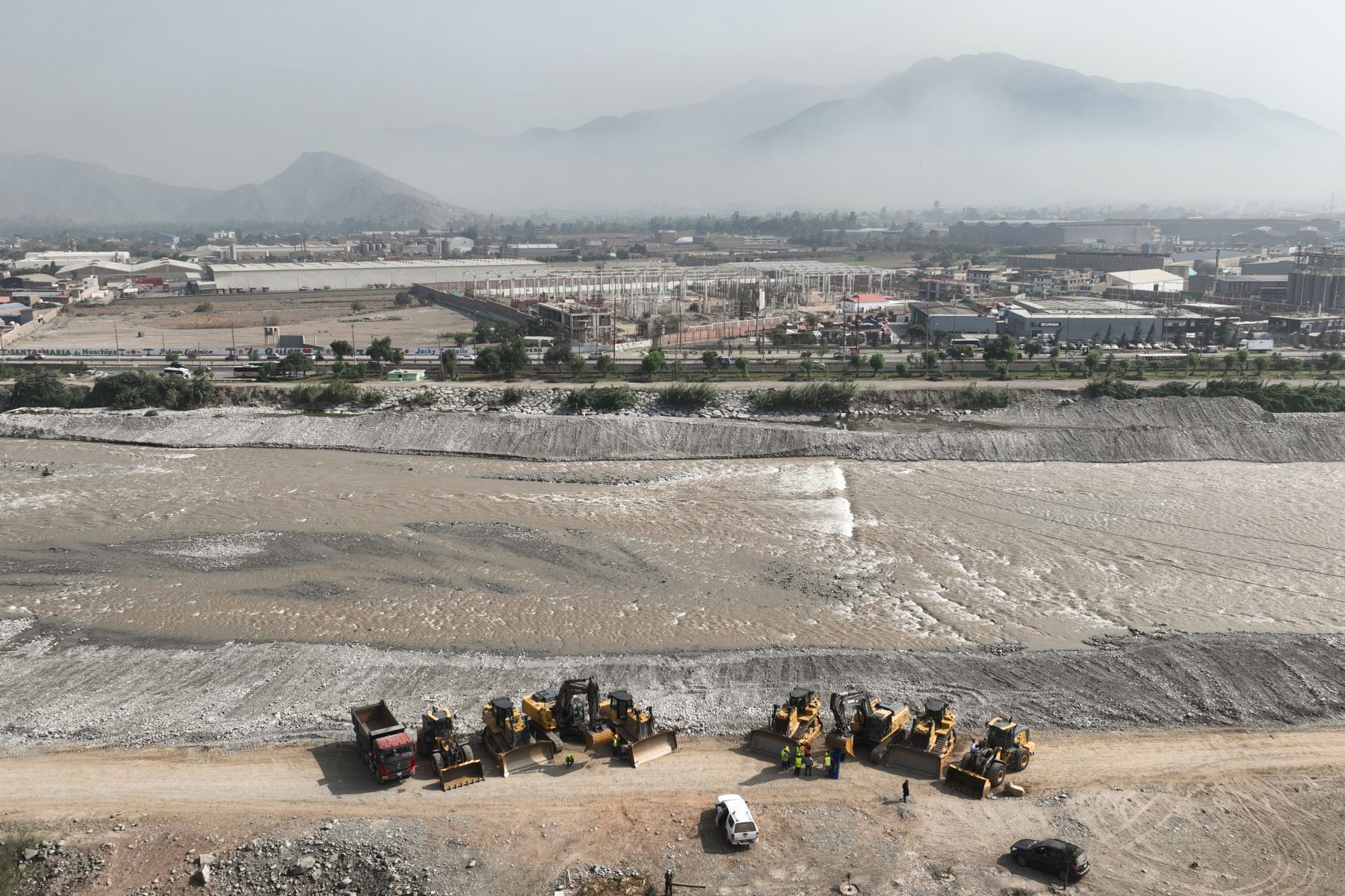 Autoridad Nacional del Agua (ANA) Culmina limpieza de 35 km del Río ...