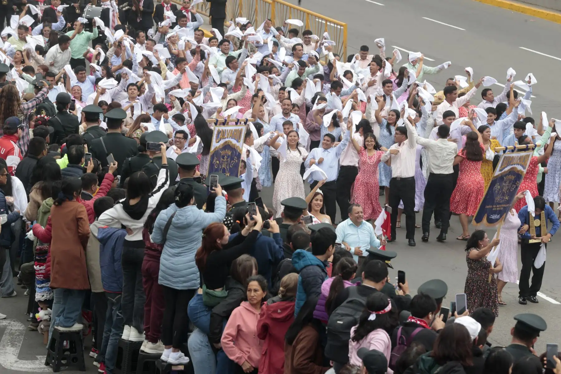 Pandilla Moyobambina: conoce claves del baile sensación en el desfile ...